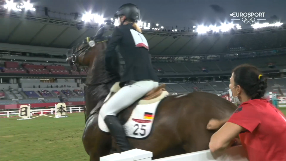 OL-gren henger i tynn tråd etter skandalescener - Eurosport