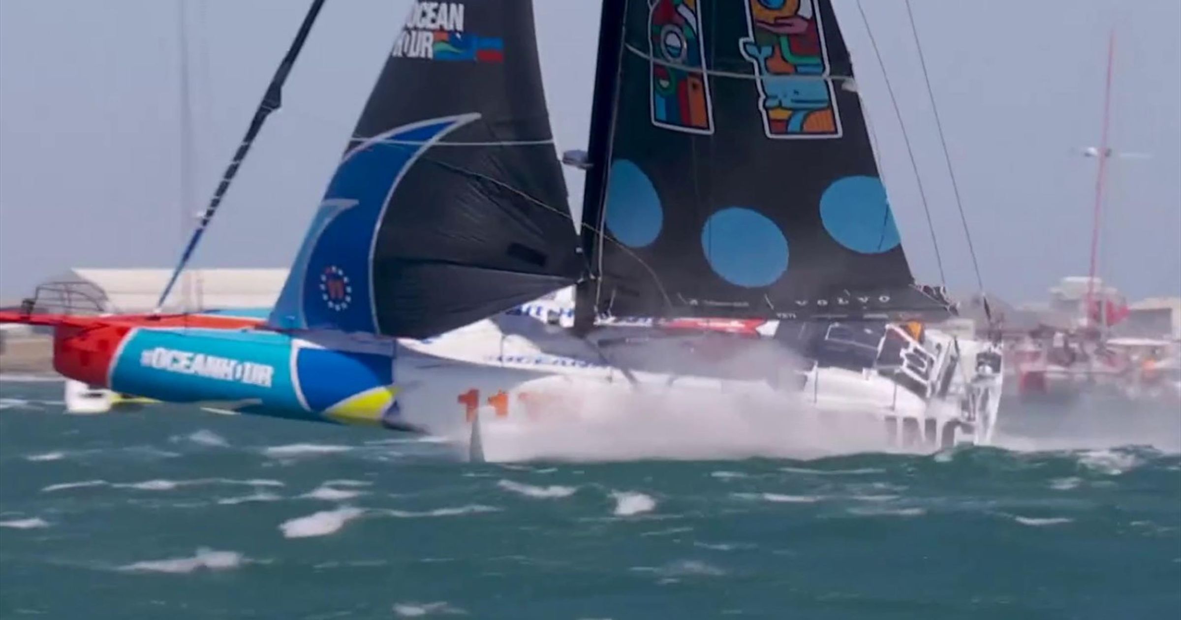 The Ocean Race 2022-23: Starke Böe überrascht 11th Hour Racing Team bei ...