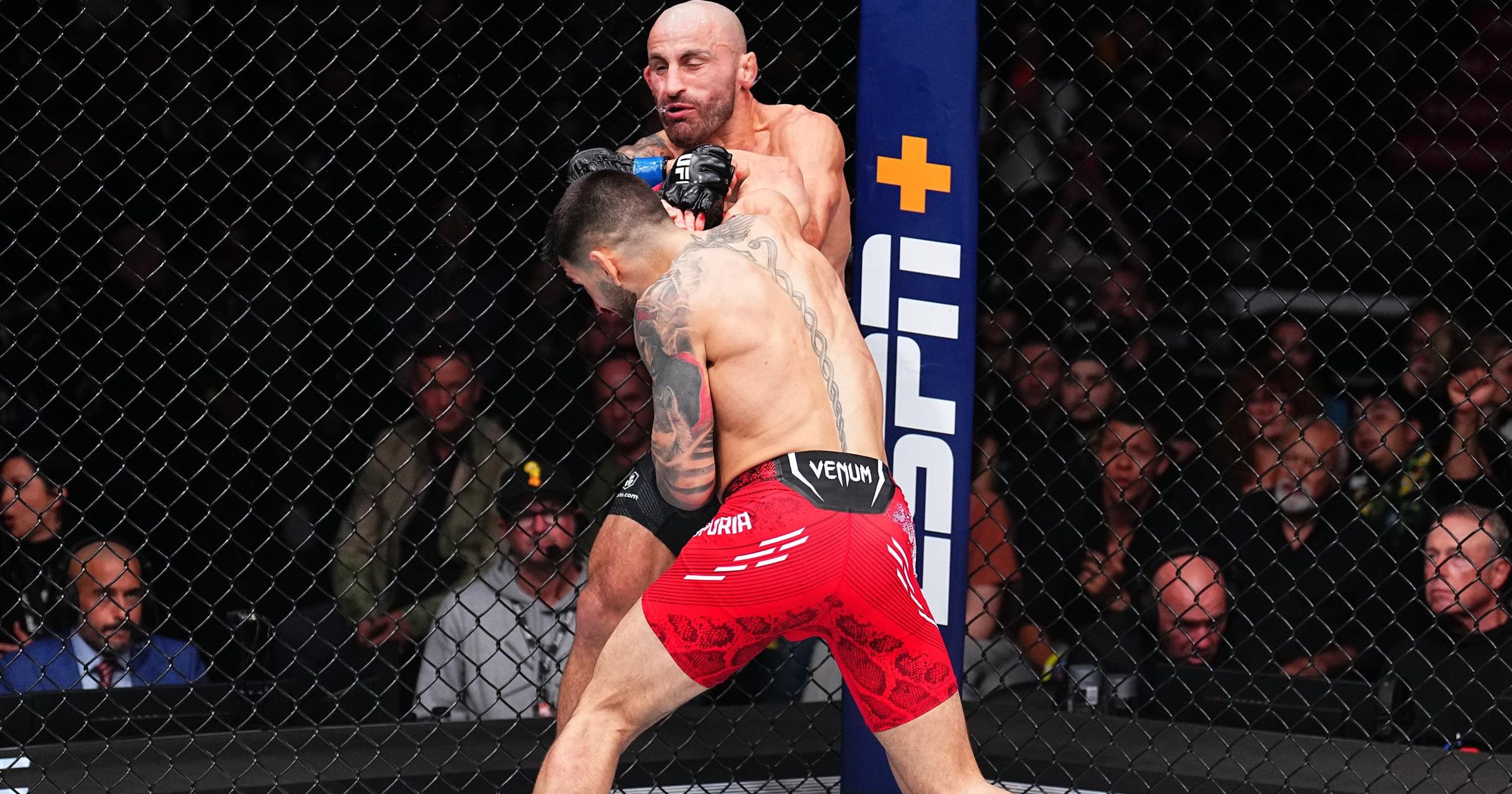 UFC 298 | La foto que mejor demuestra el poderío de Topuria: El momento ...