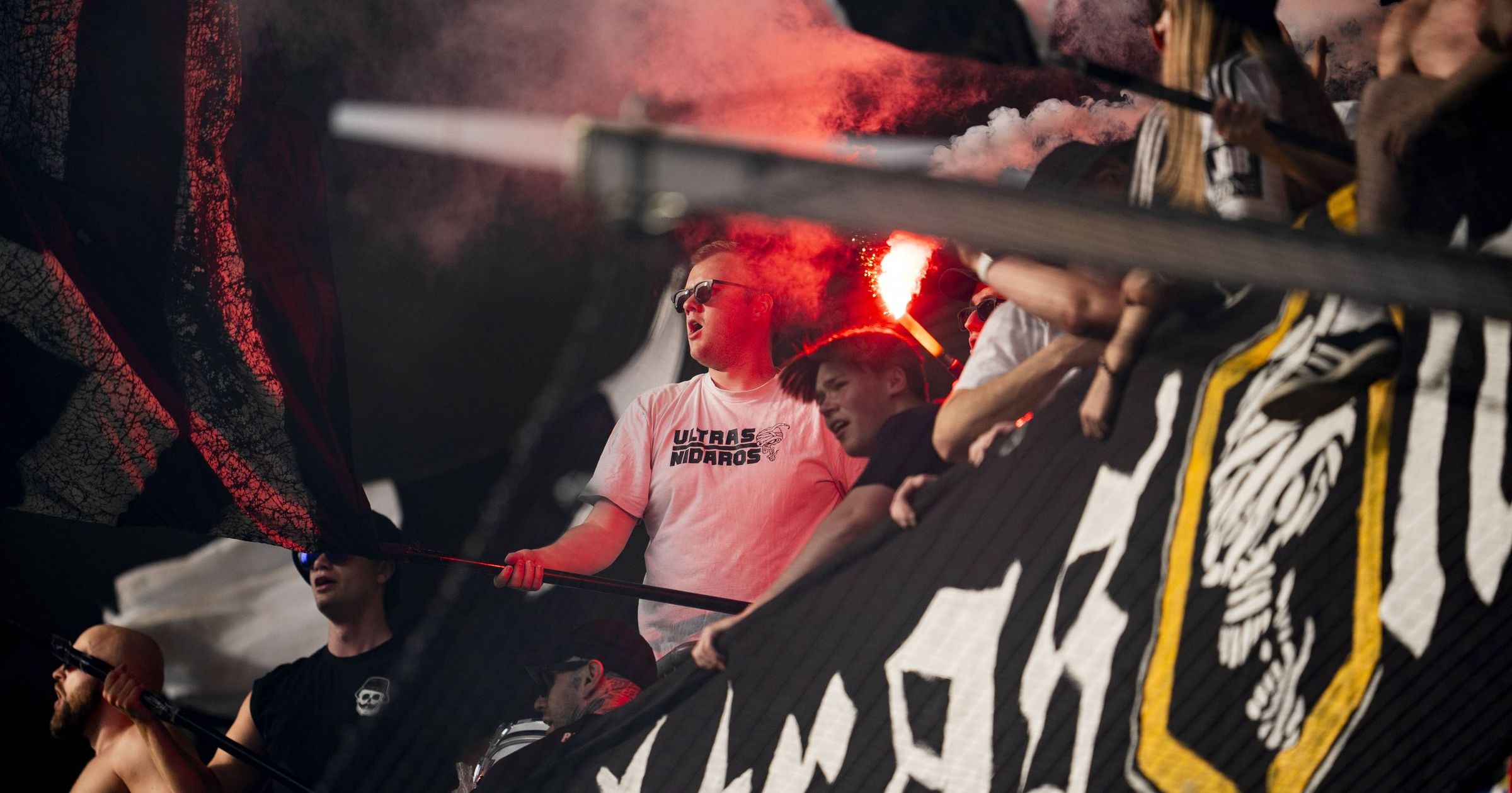 Norwegen: Rosenborg Trondheim gegen Lilleström nach VAR-Protesten ...