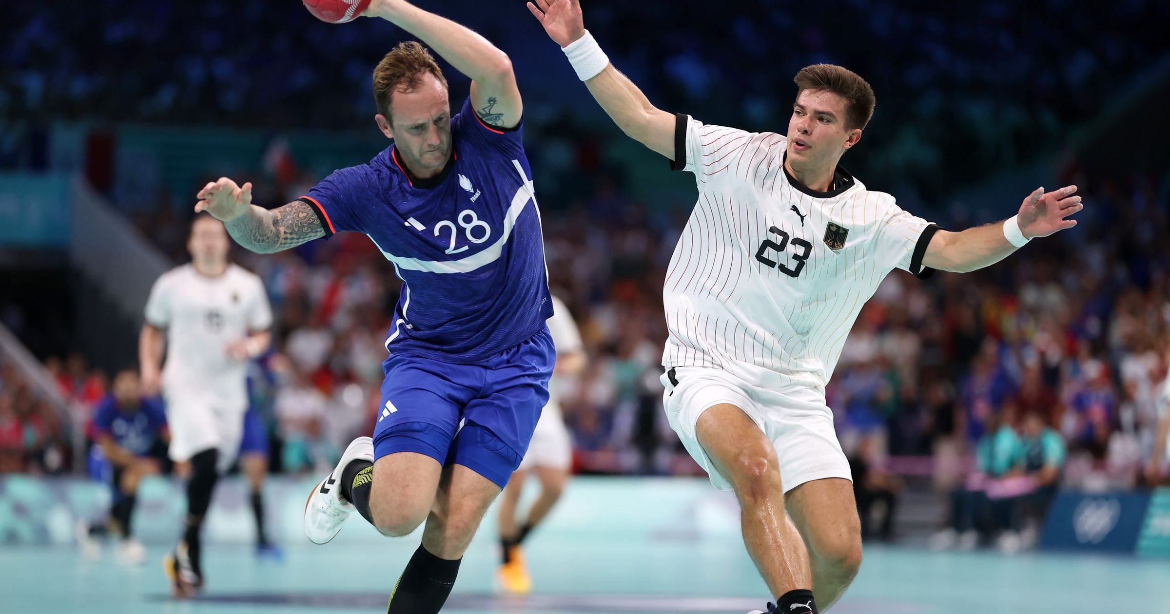 Olympia 2024 - Renars Uscins führt Deutschland ins Handball-Finale ...