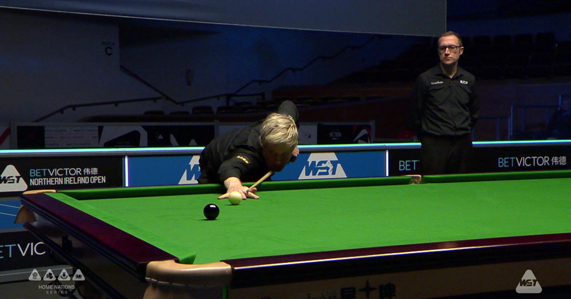 Snooker - Northern Ireland Open: Neil Robertson sorgt mit Century für ...