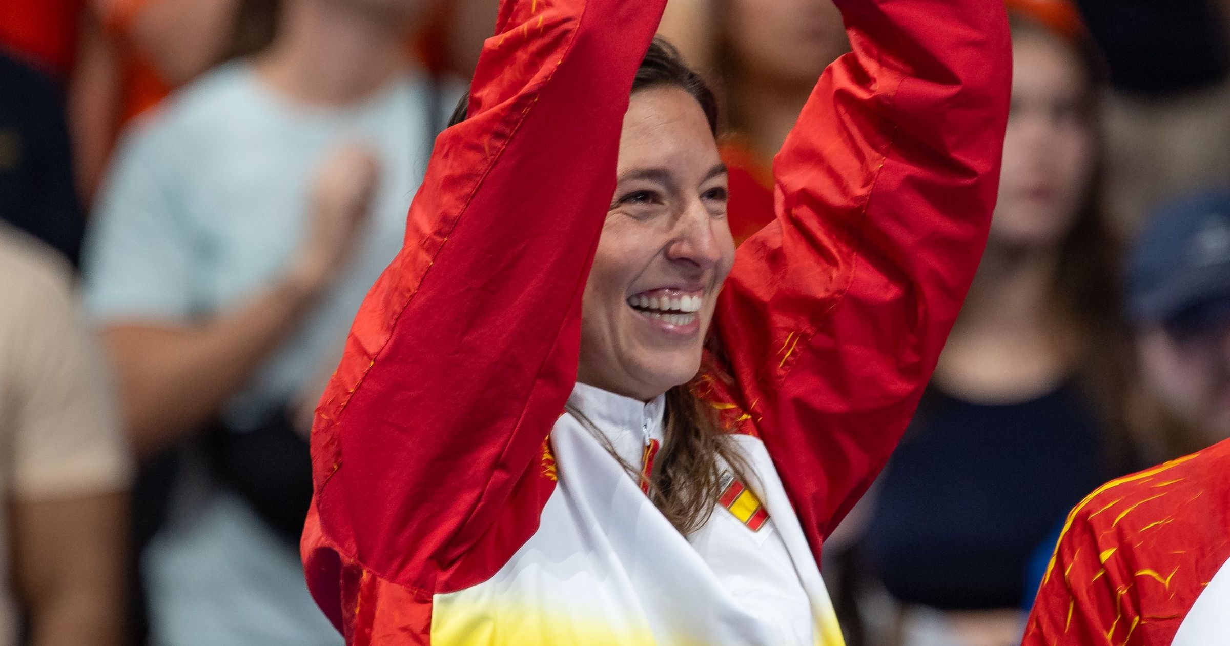 Laura Ester, referente mundial y leyenda del waterpolo español, anuncia ...