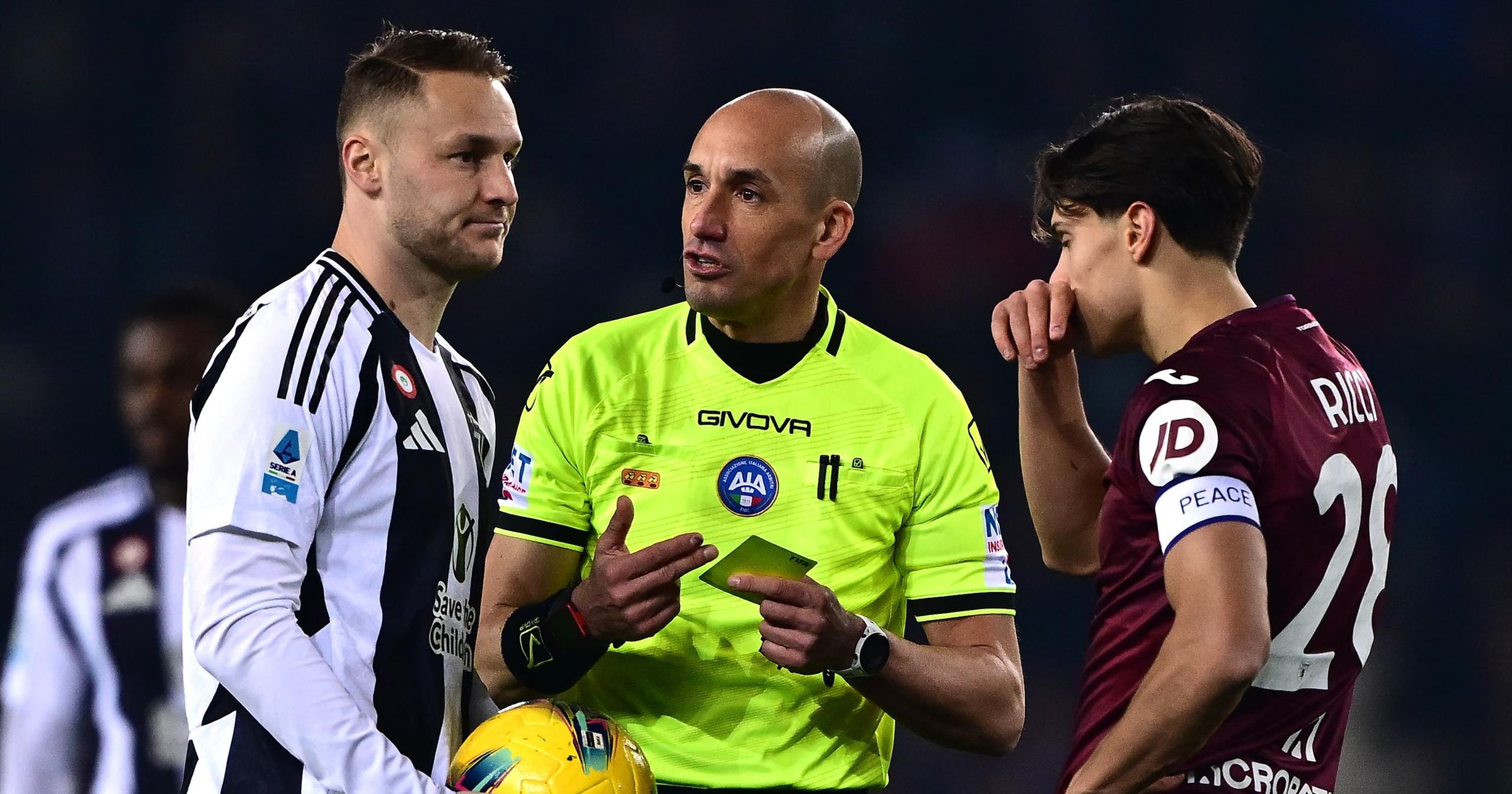 Quanto guadagna un arbitro in Serie A? Fabbri e Mariani comandano la ...