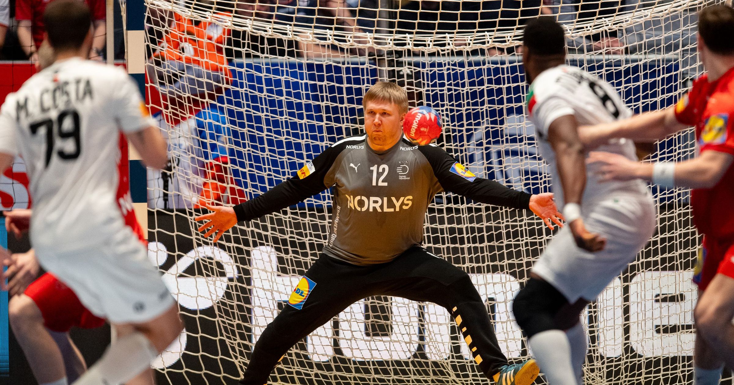 Campionatul Mondial de handbal | Fabulos ce a reușit portarul Emil ...