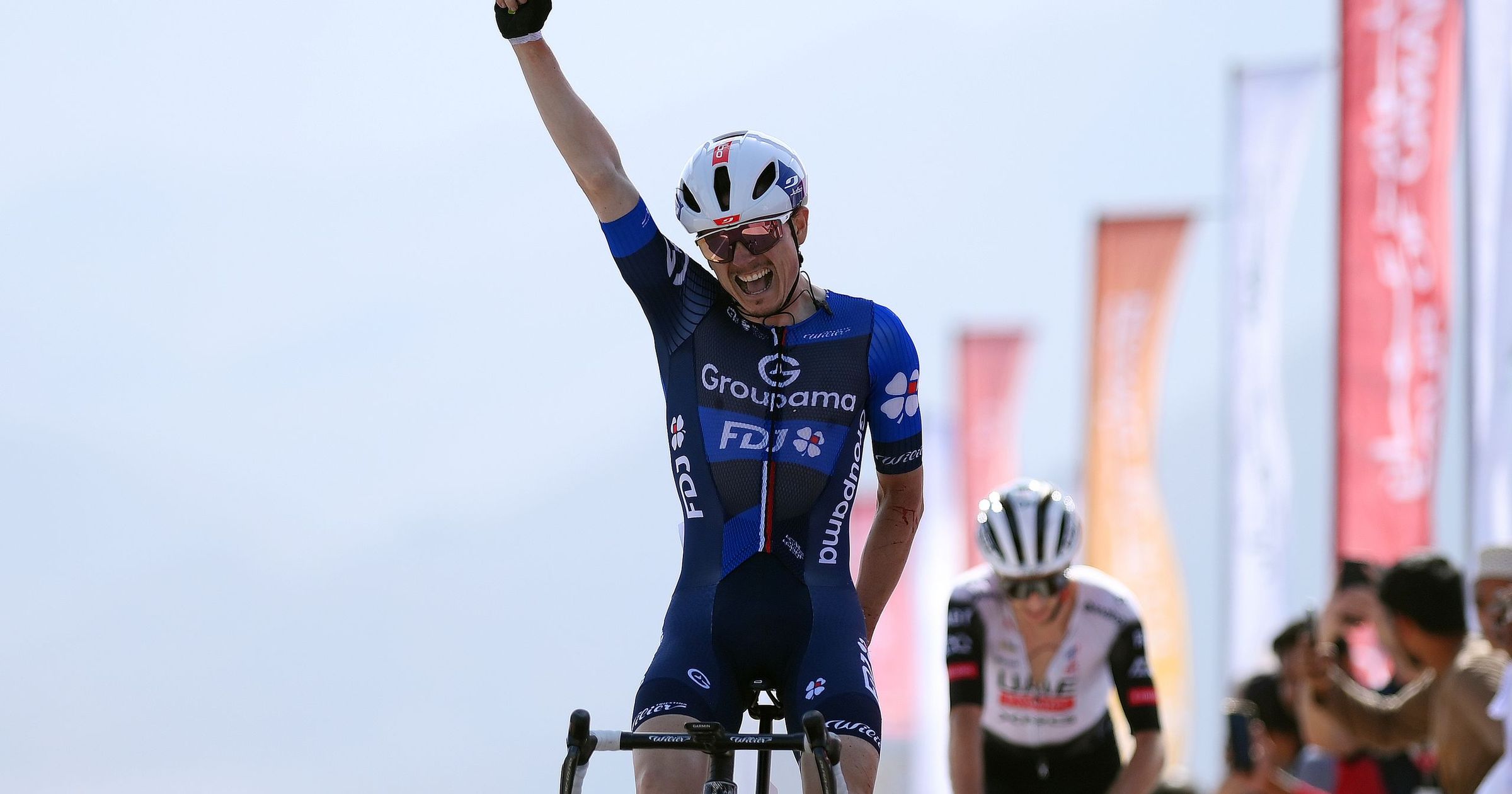 David Gaudu verslaat Adam Yates op Eastern Mountain en slaat dubbelslag ...