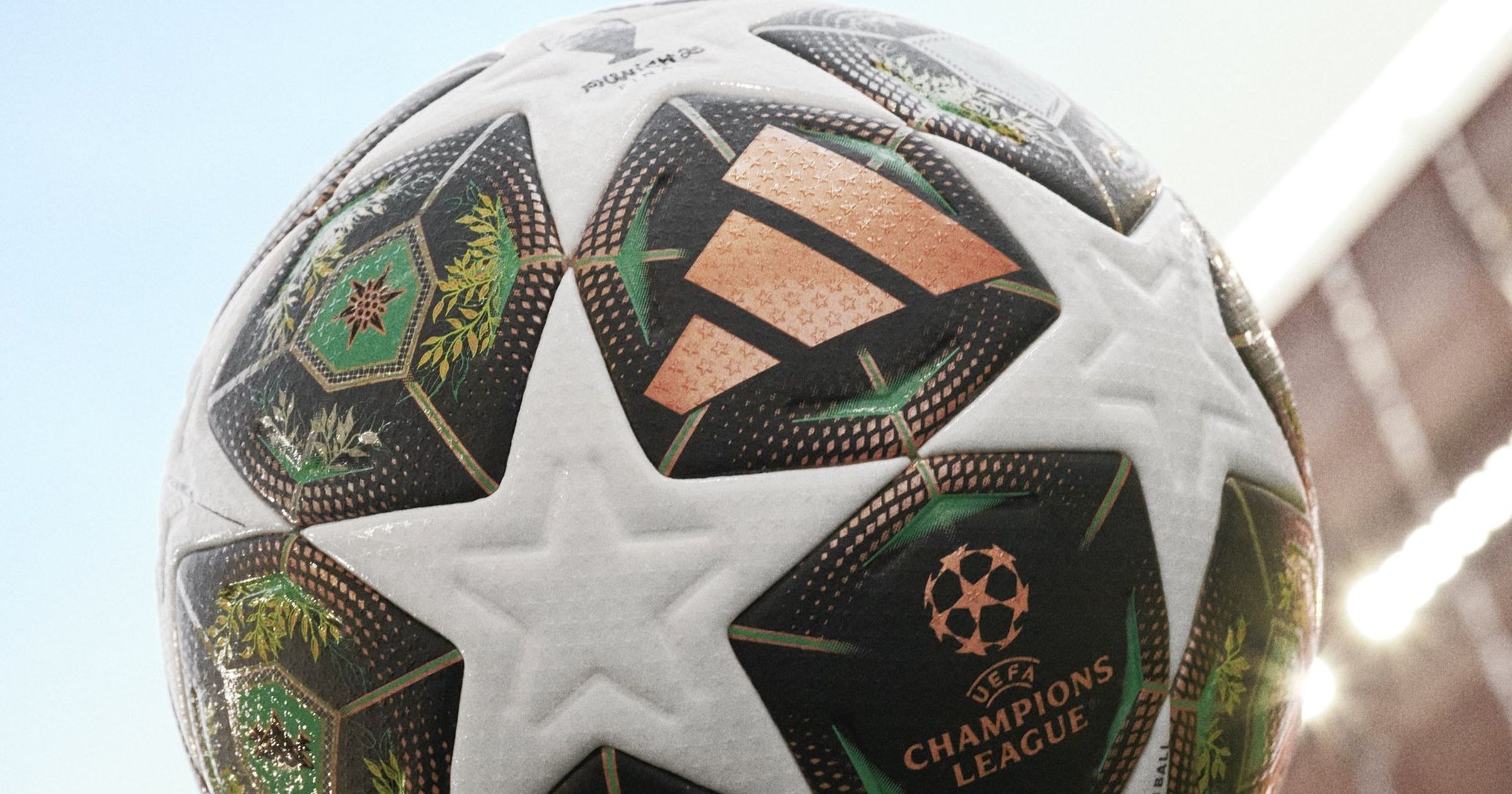 Adidas e UEFA presentano il nuovo pallone ufficiale per la fase a ...