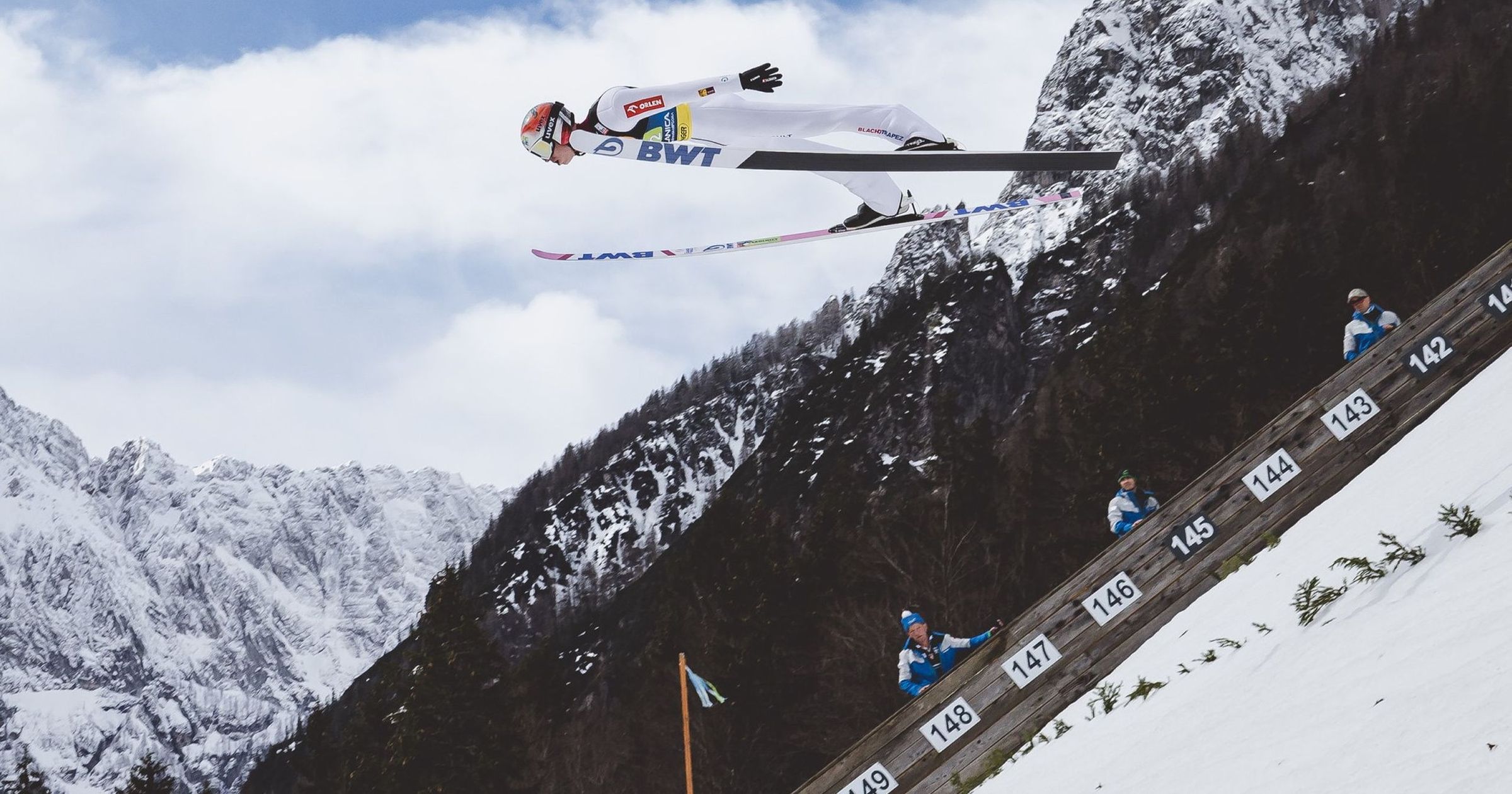 Skoki narciarskie Planica 2025. Czwartkowe kwalifikacje: wyniki na żywo ...