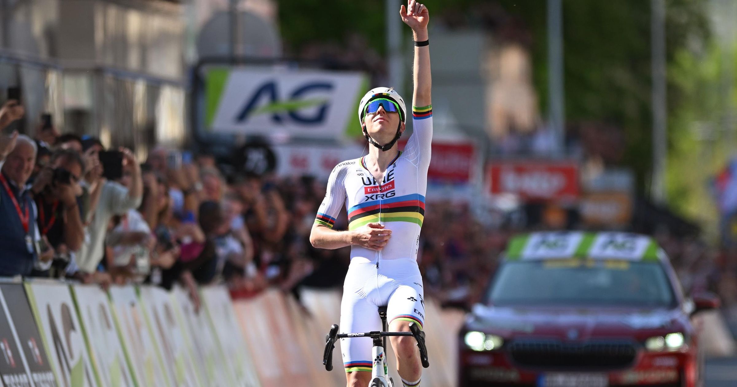 Lieja-Bastoña-Lieja 2025 | Vídeo resumen, ganador, clasificación y ...