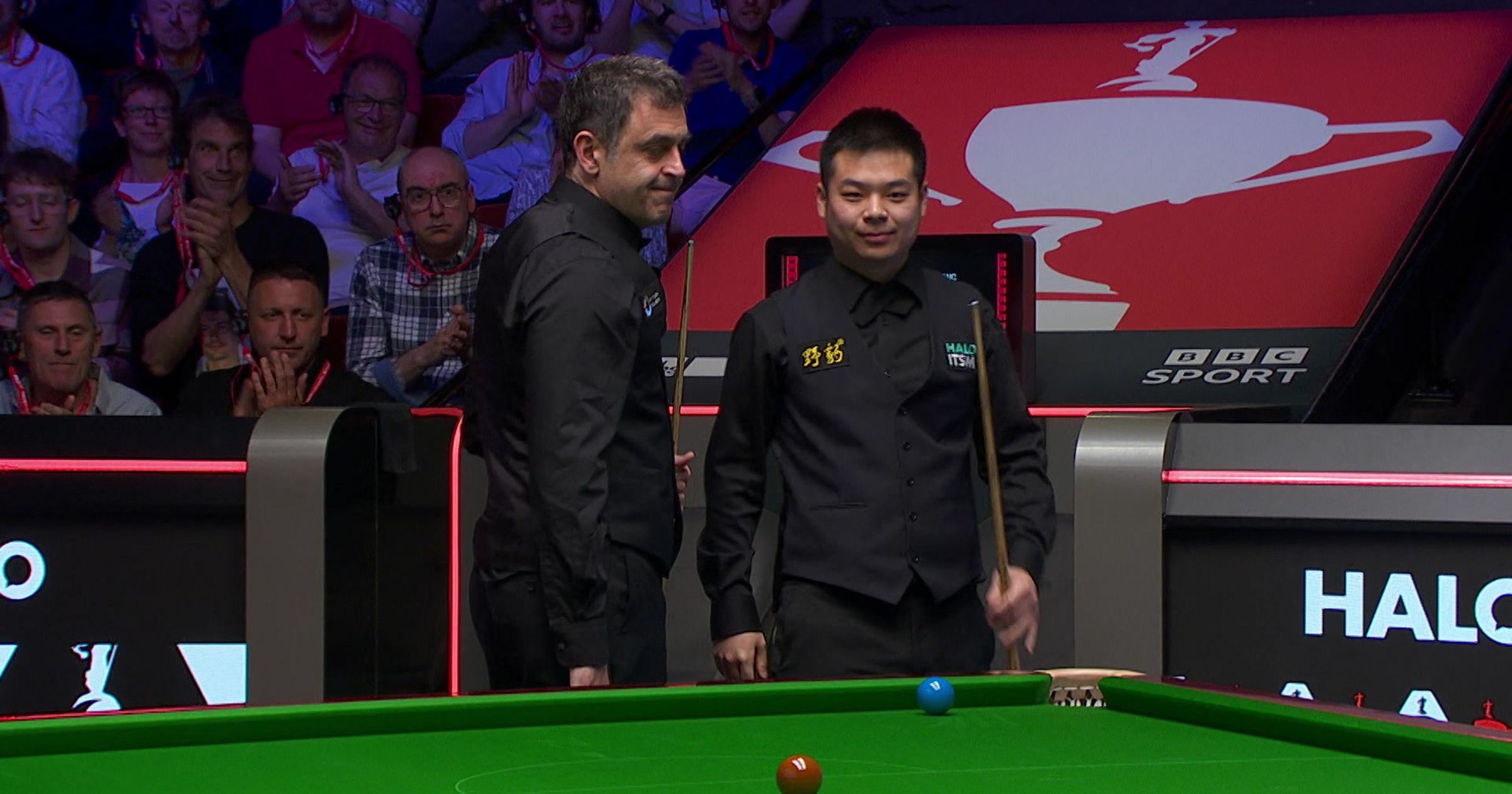 Snooker-WM 2025: Ronnie O'Sullivan stürmt in Windeseile ins ...