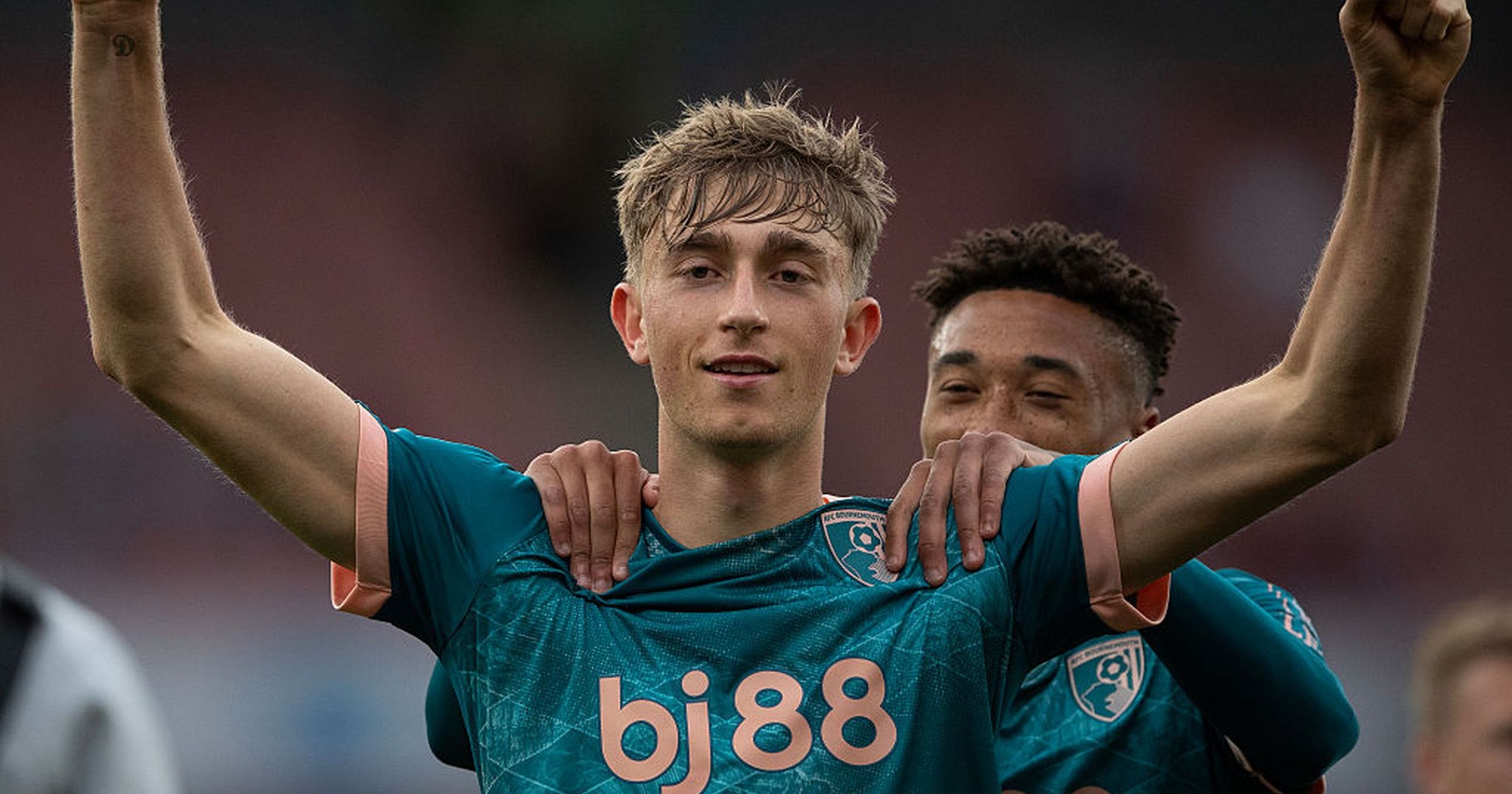 Mercato I Le Real Madrid officialise l’arrivée du jeune défenseur Dean ...