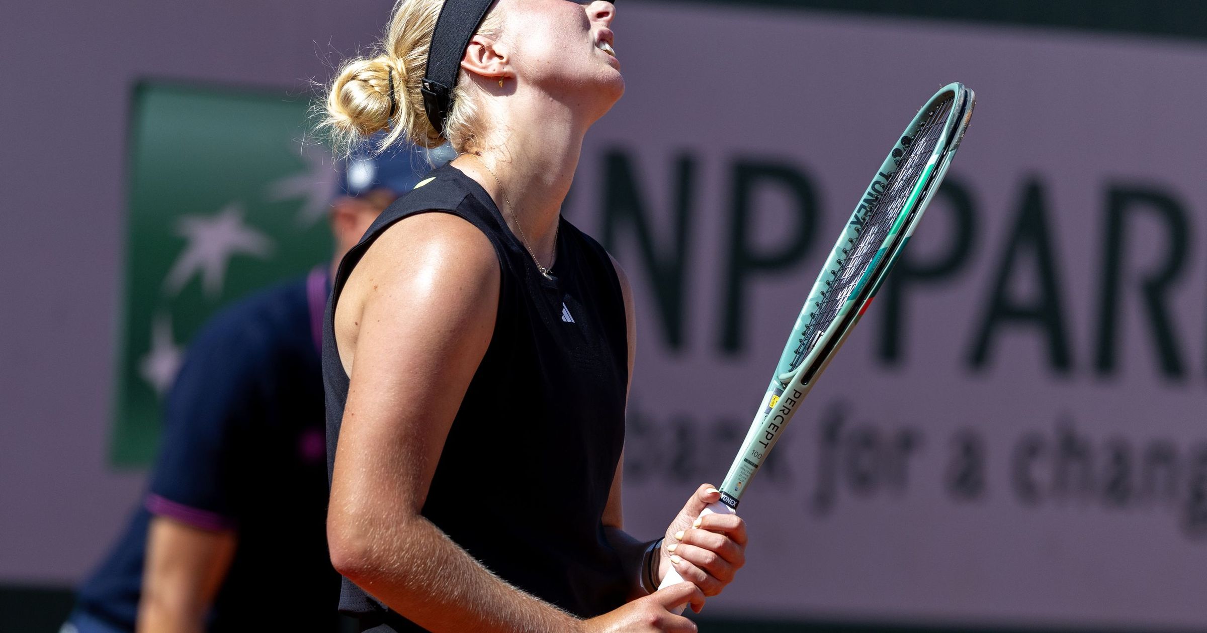 Clara Tauson taber opgør til rasende Mirra Andreeva i Bad Homburg ...