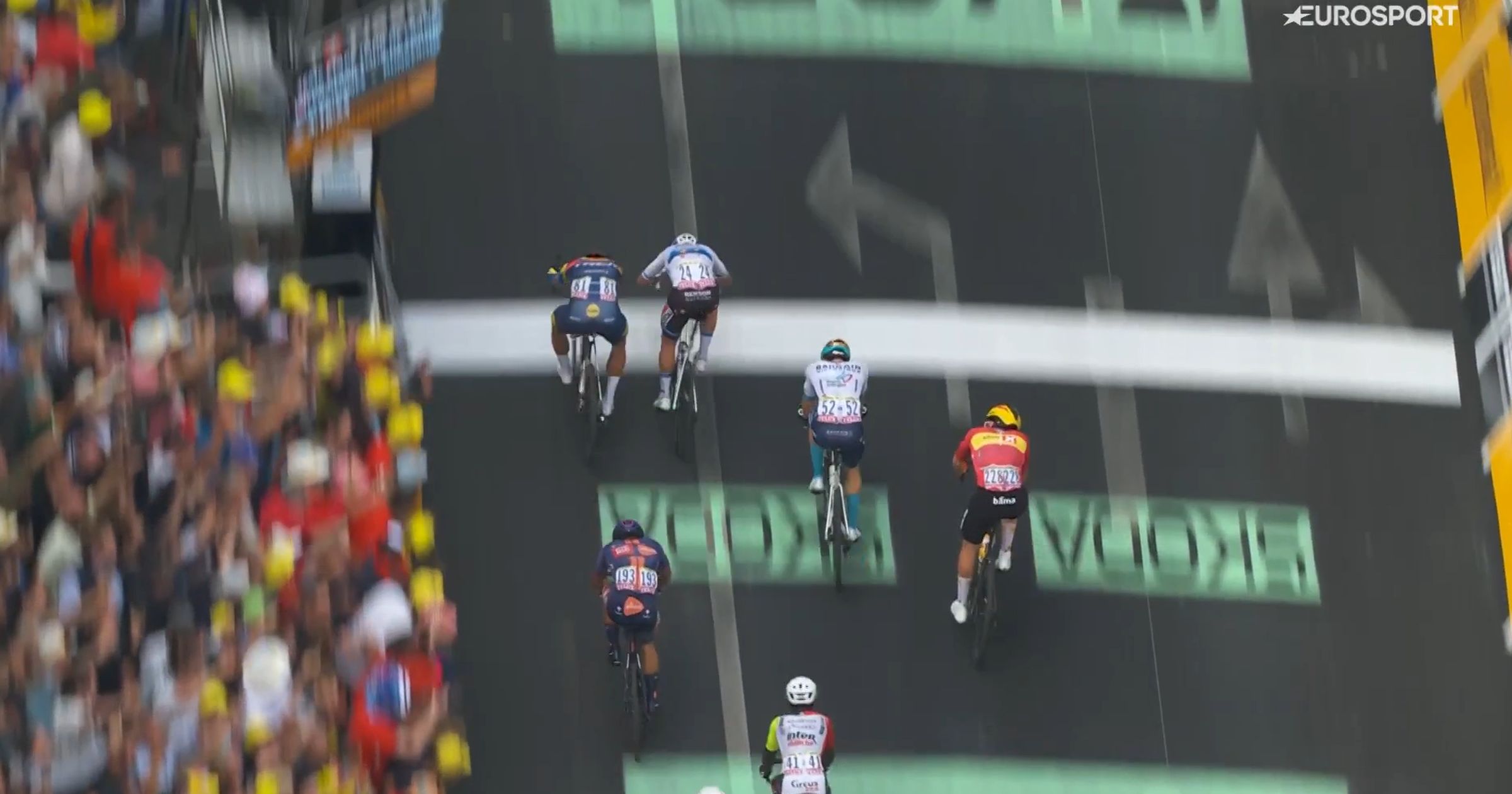 Tour de France 2025: Tim Merlier vinder styrtpræget finale på målfoto ...