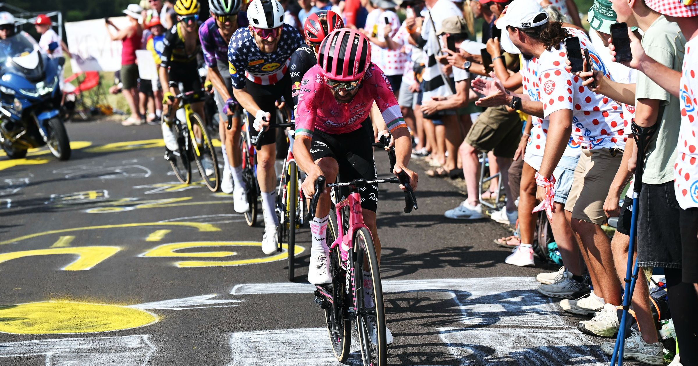 Ben Healy verovert gele trui in Tour de France, Thymen Arensman grijpt ...