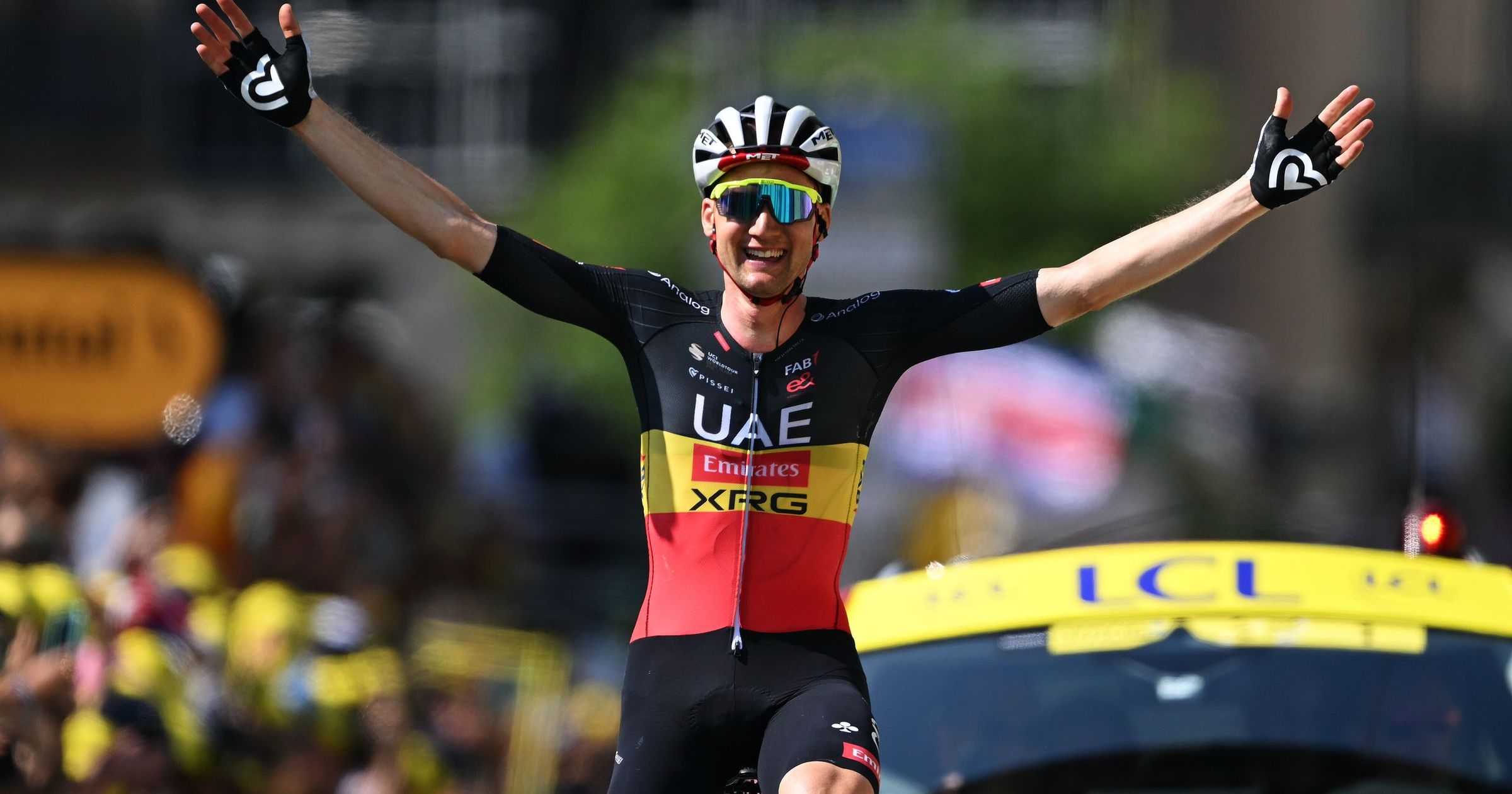 Tour de France - 15. Etappe: Tim Wellens feiert Solo-Sieg in ...