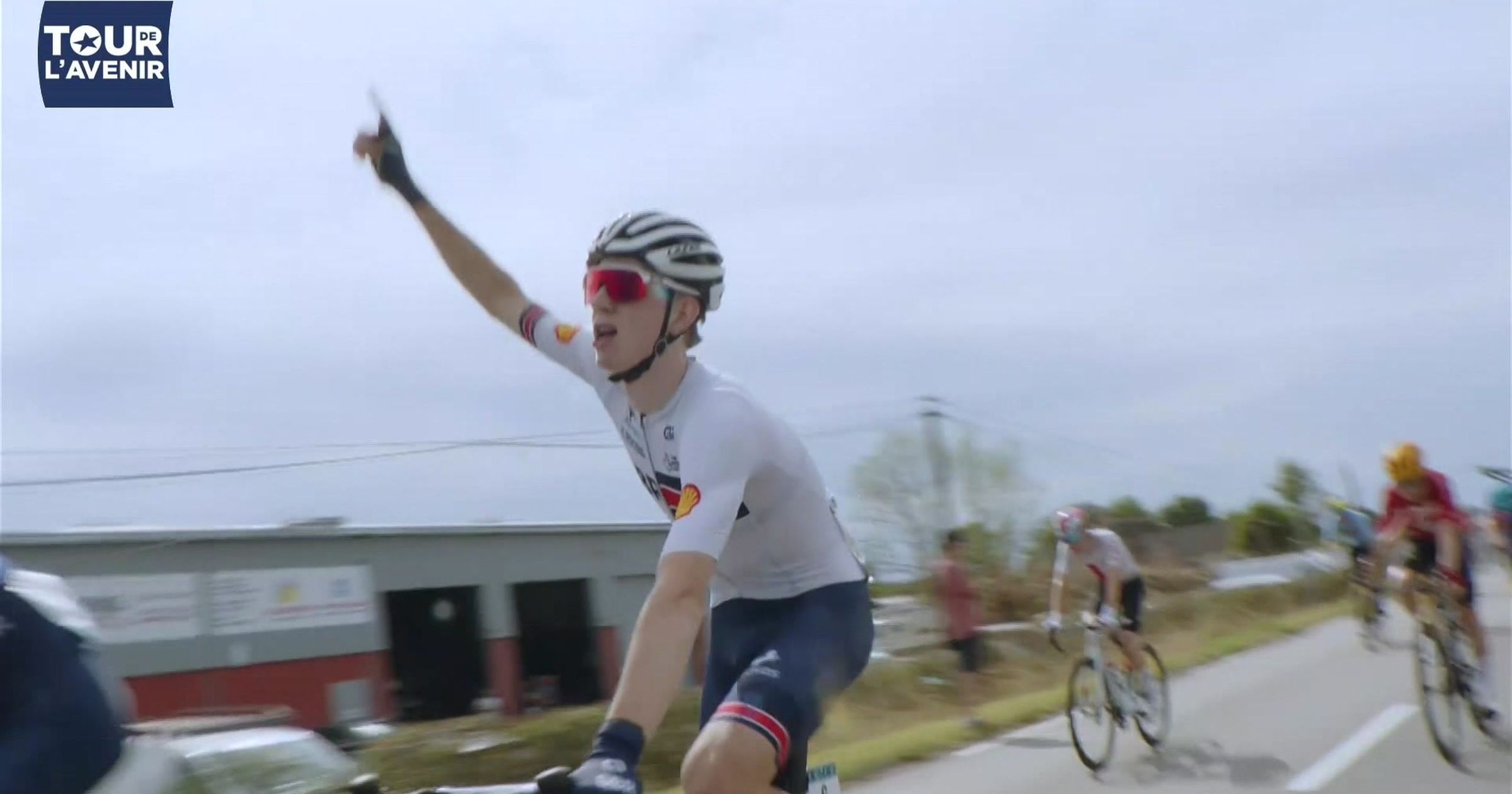 Arriva la fuga a Vitry-en-Charollais! Vince Elliot Rowe: Seixas e Lorenzo Finn perdono posizioni ...