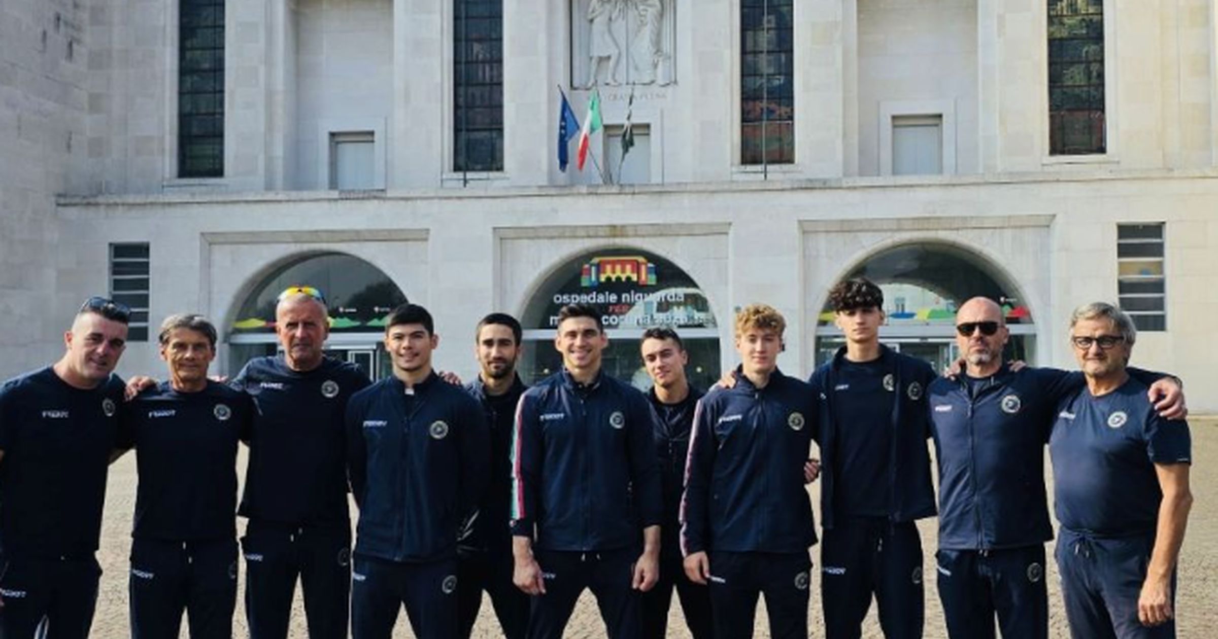 La Nazionale italiana in visita a Lorenzo Bonicelli prima dei Mondiali ...