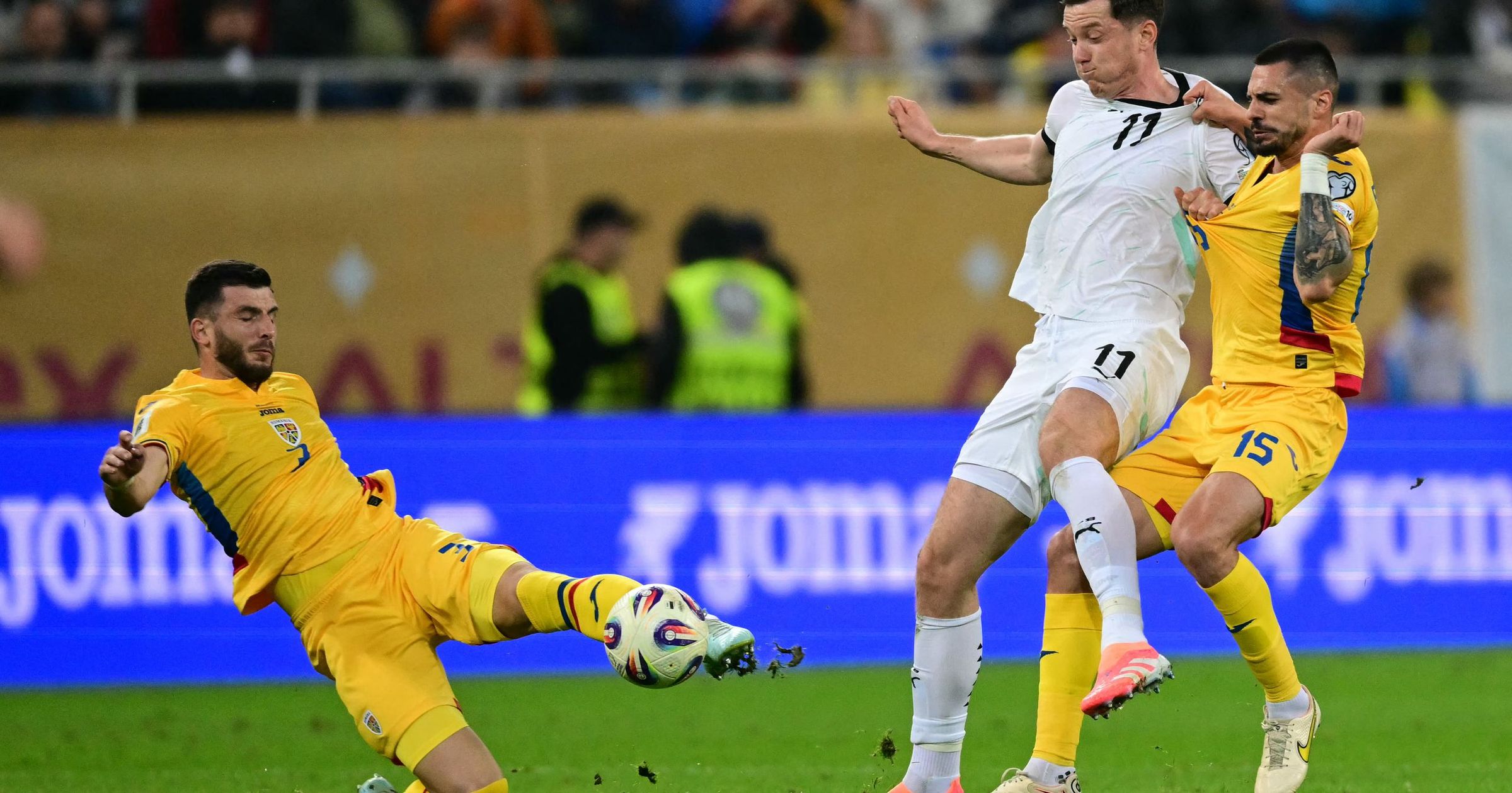 Știrile dimineții: Vești teribile după victoria cu Austria! Cât de ...