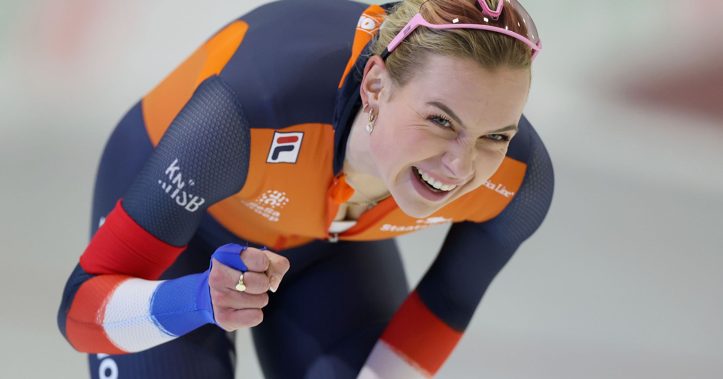 Joy Beune opnieuw de sterkste op de 1500 meter – zesde overwinning op rij in Wereldbeker - Eurosport