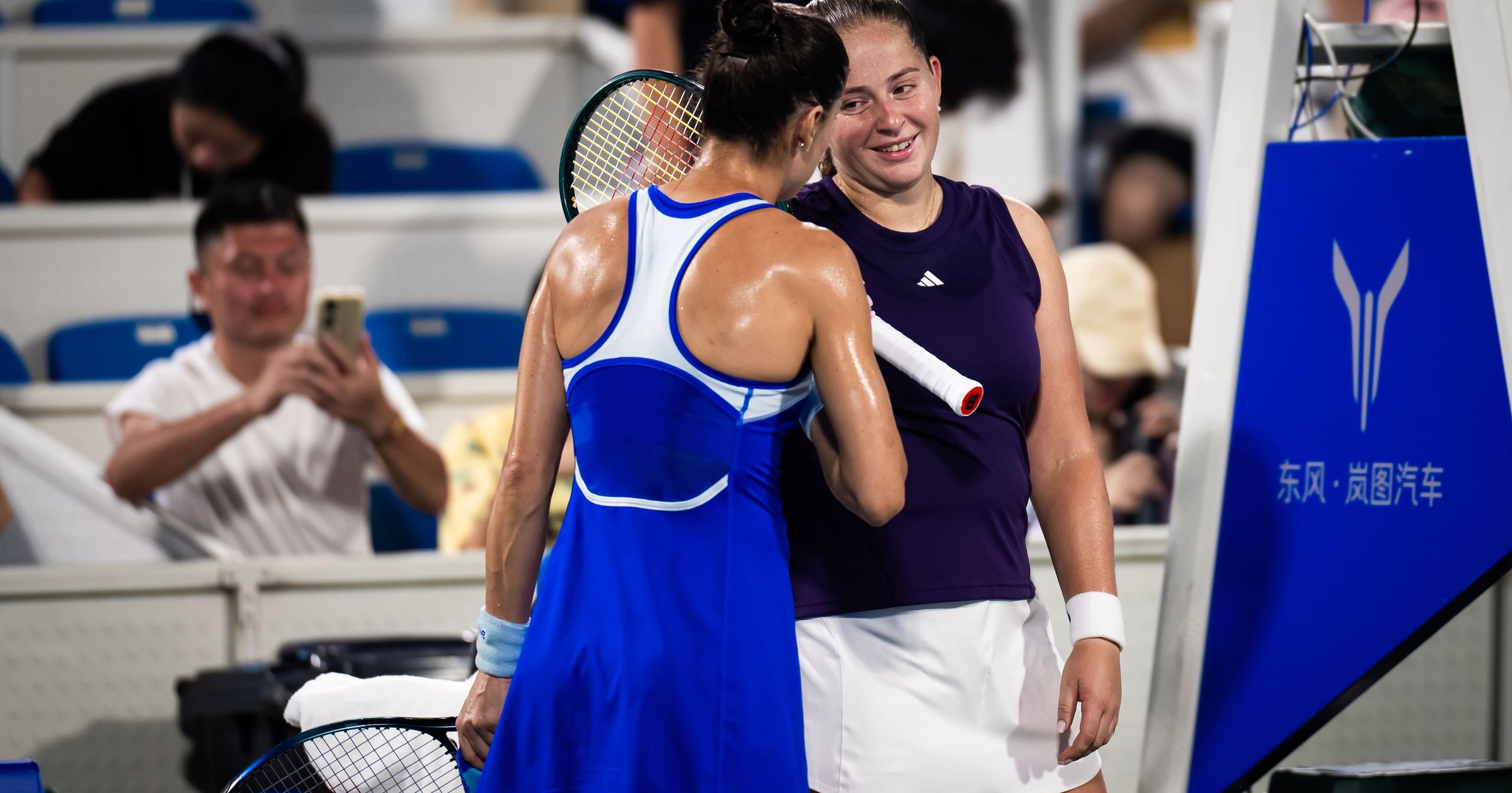 Sorana Cîrstea, ridicată în slăvi de Jelena Ostapenko! La ce se ...