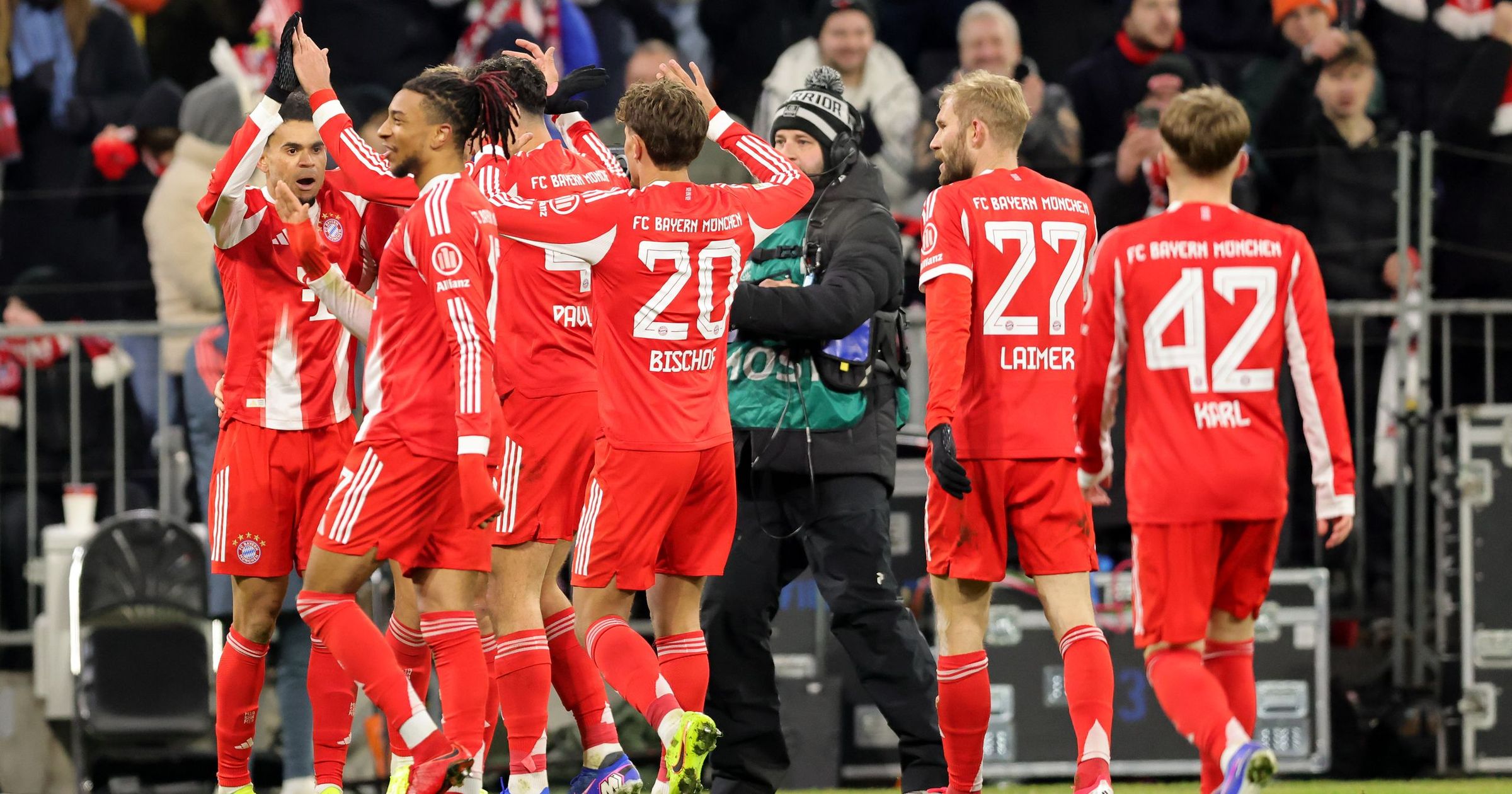 Bundesliga 2025-2026 | Bayern de Múnich-Wolfsburgo: Vídeo resumen ...