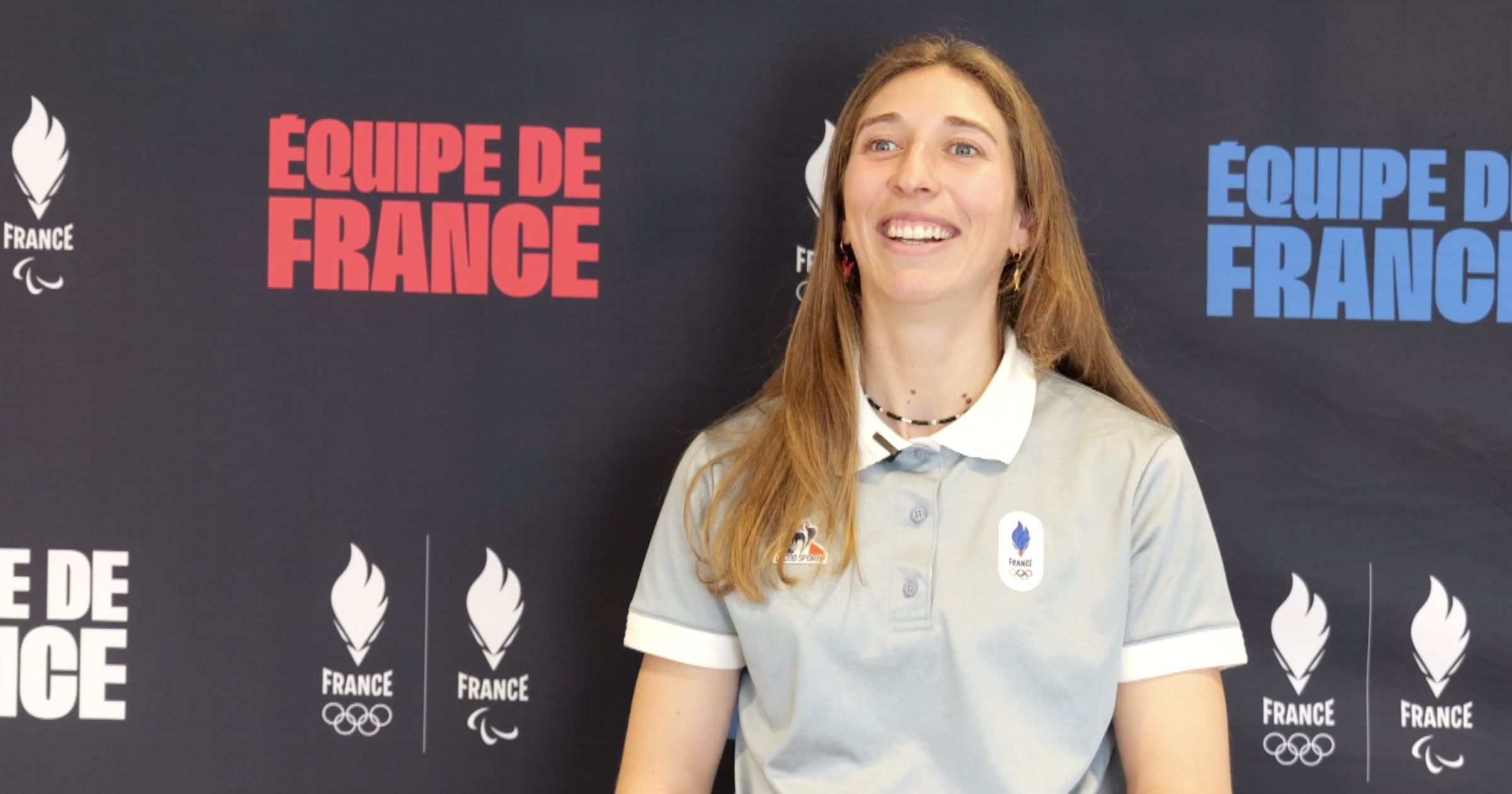 jeux Olympiques Milan-Cortina 2026 - Porte drapeau - Chloé Trespeuch ...