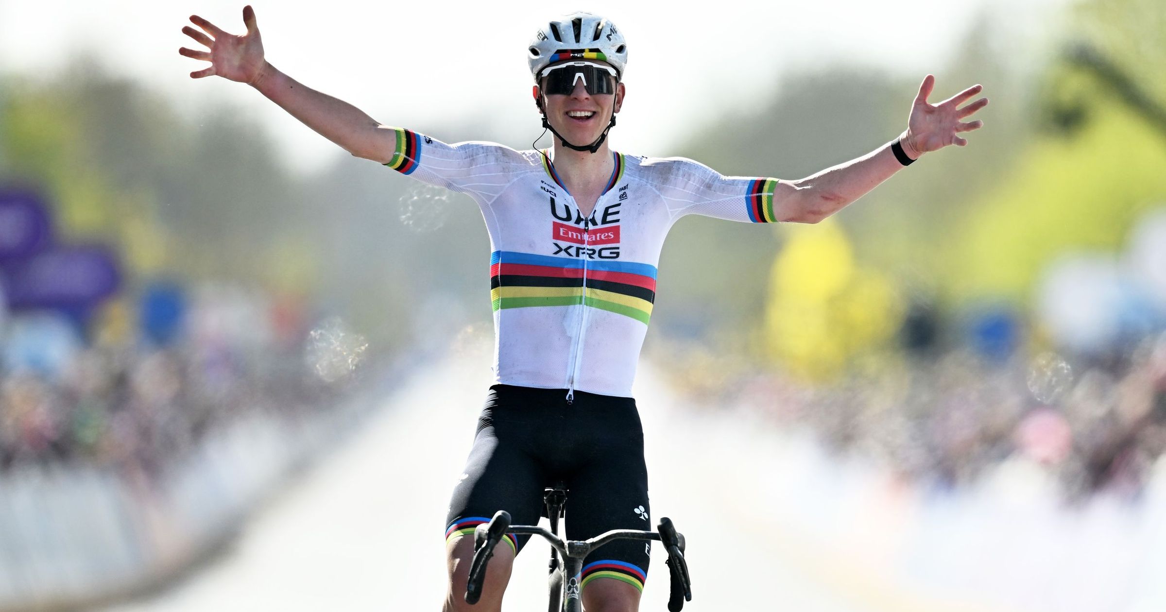 Pogacar vince il Giro delle Fiandre 2026! Grandiosa tripletta per lo ...