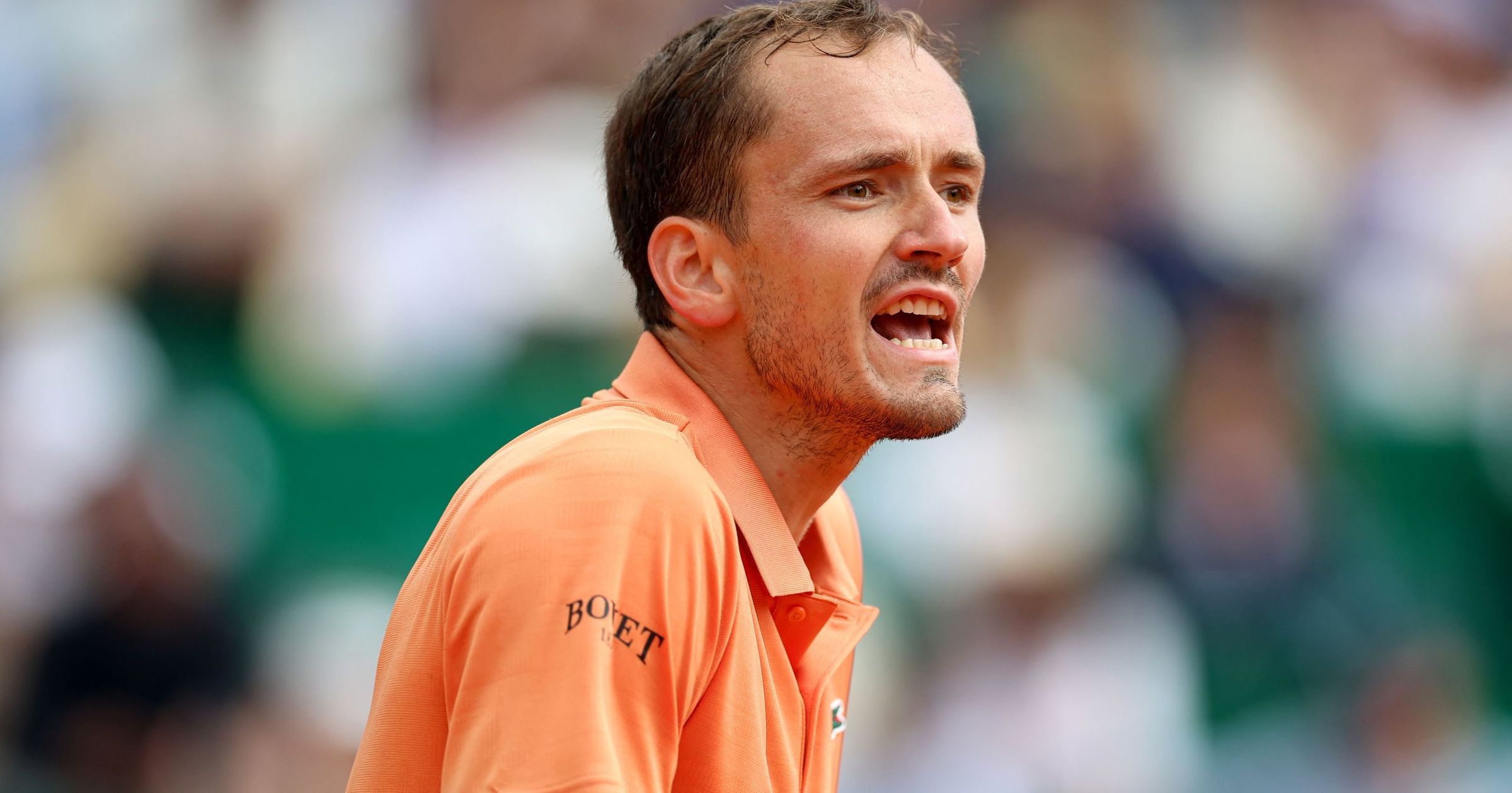 Daniil Medvedev, amendat după ce a distrus o rachetă la Monte Carlo ...