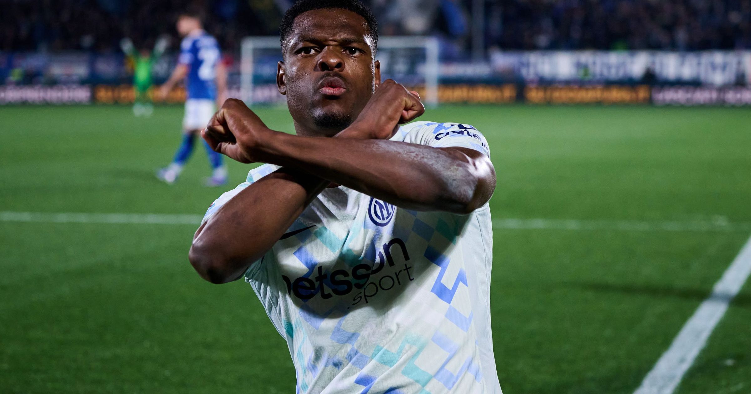 Mercato I Denzel Dumfries (Inter Milan) arrive au Real Madrid - Eurosport