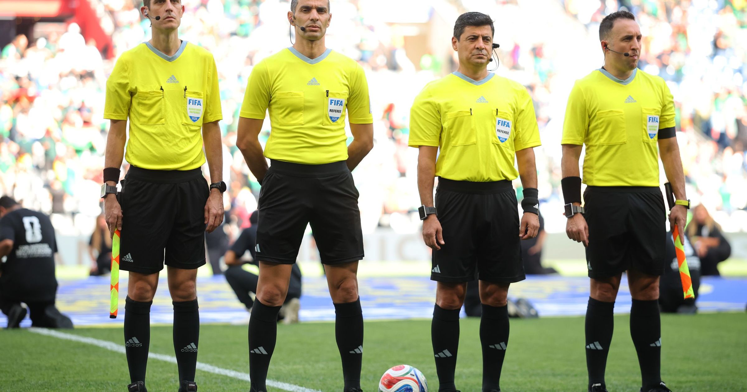FIFA voegt aantal nieuwe regels toe voor WK - VAR krijgt meer macht ...