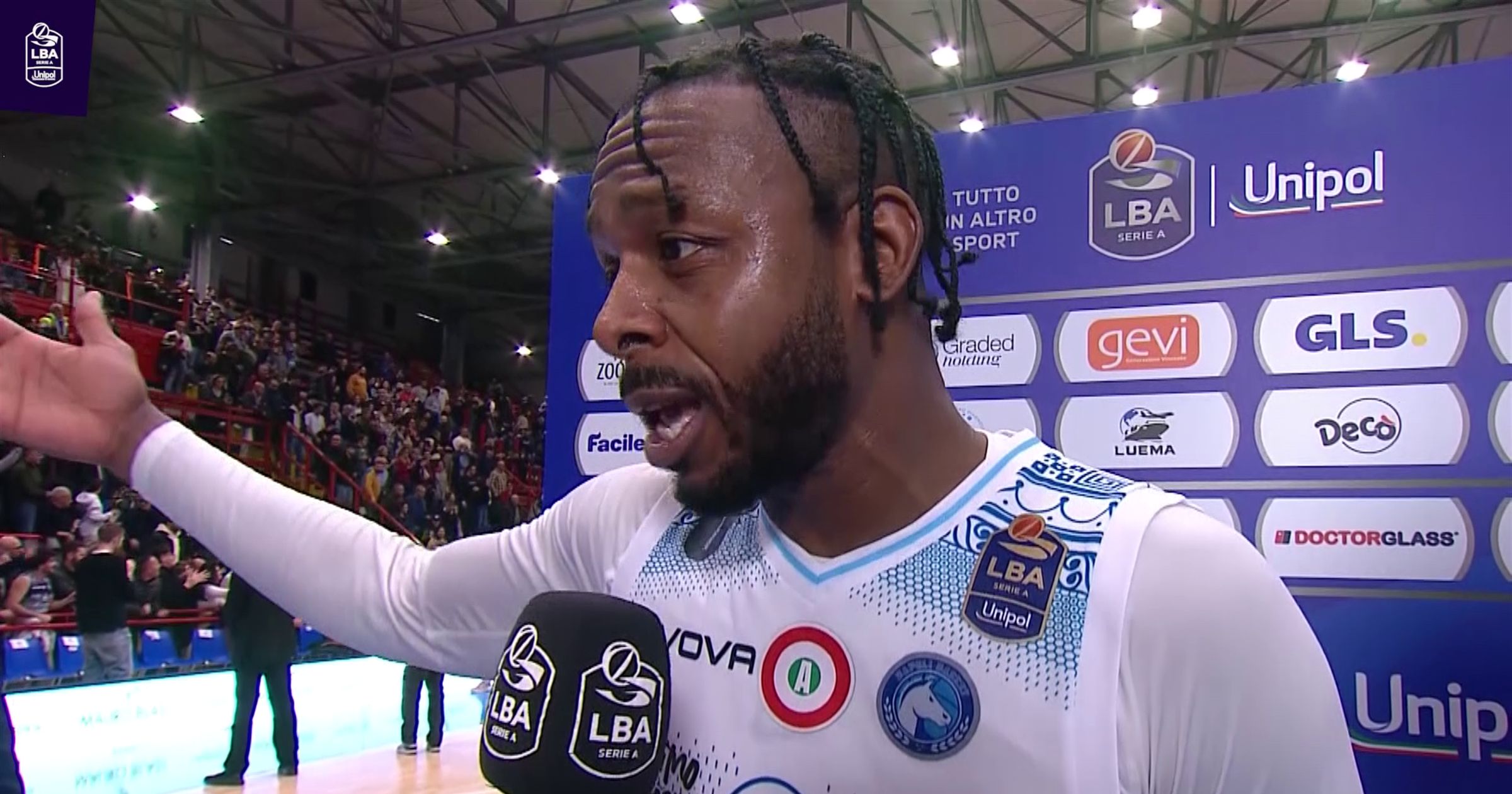 Napoli, Jacob Pullen: "Questa è casa mia, coi tifosi migliori d'Italia ...