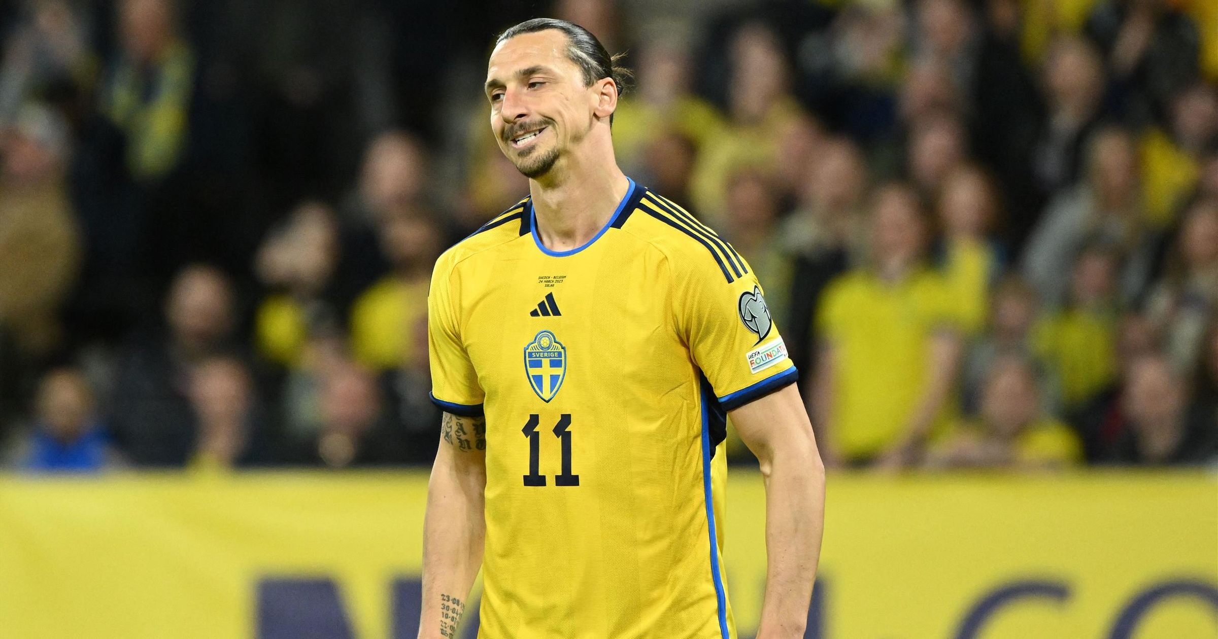 Zlatan Ibrahimovic, sélectionné à 41 ans, 5 mois et 21 jours, bat un ...