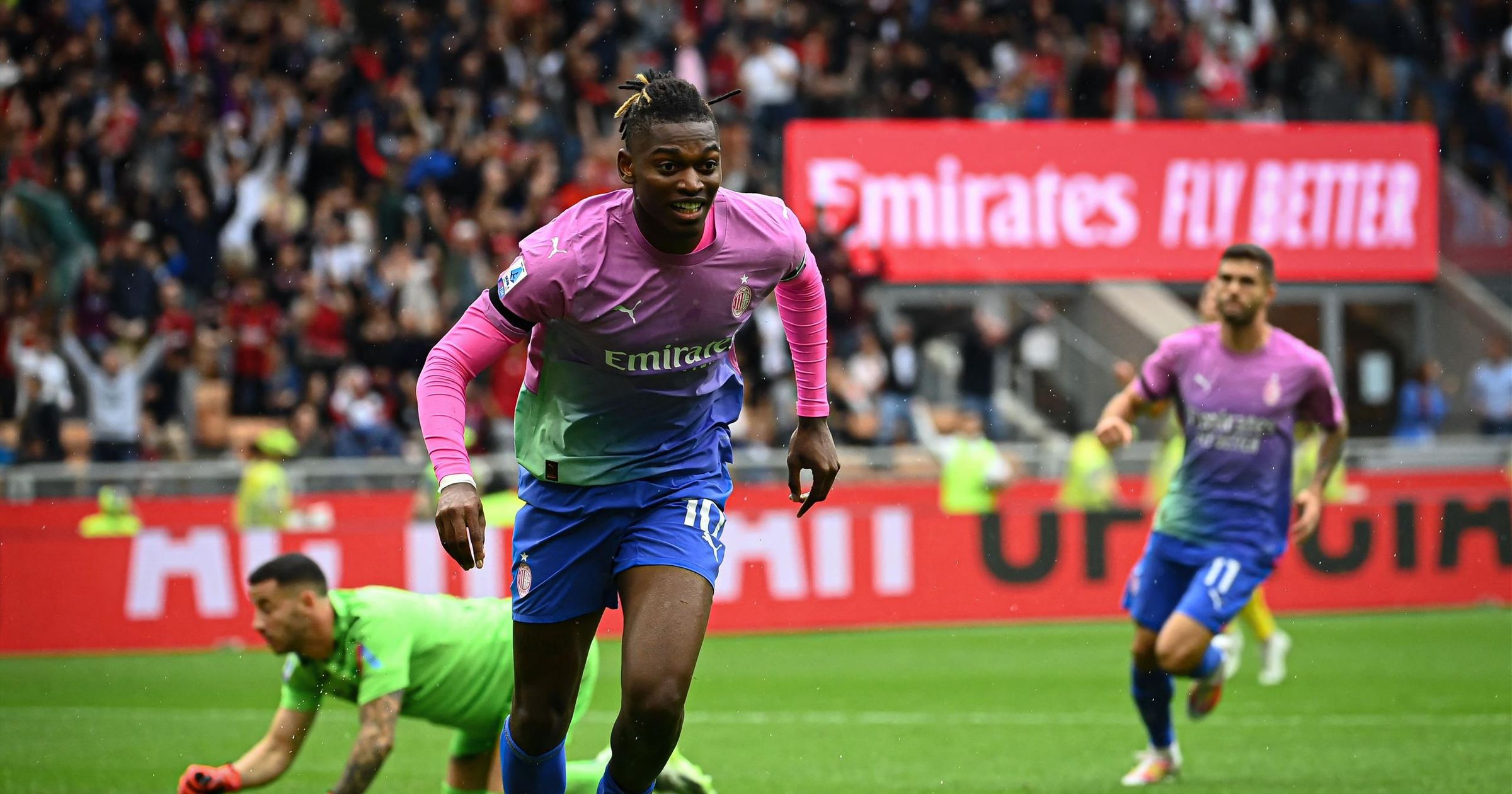 Serie A : l'AC Milan réagit sans convaincre face à l'Hellas Vérone (1-0 ...