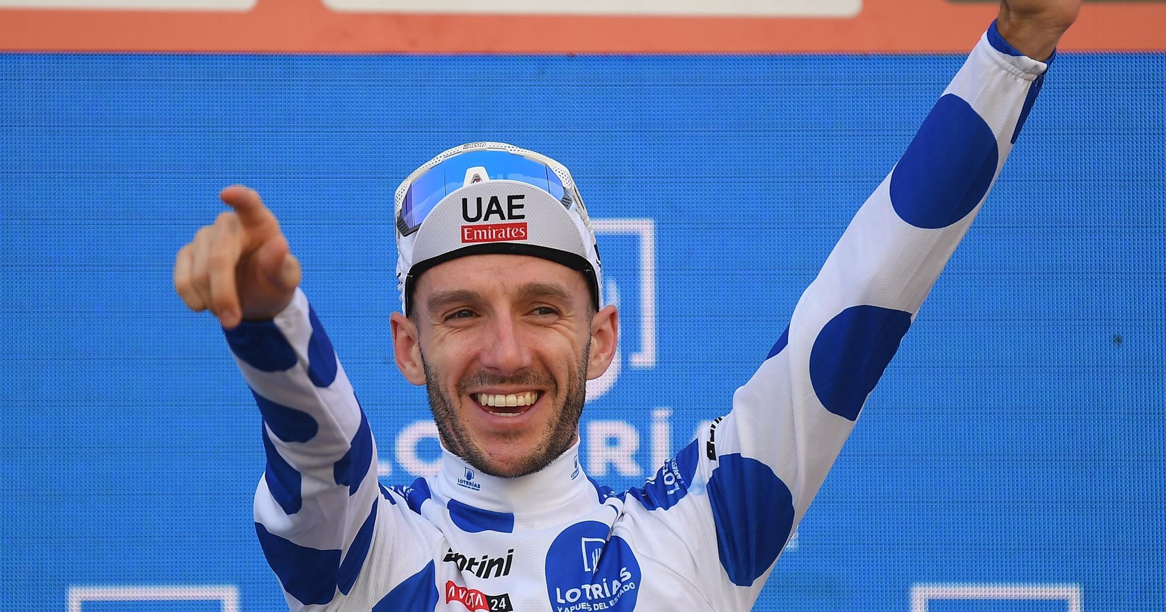 „Életemben nem szenvedtem még ennyire” – Yates kínlódva, görcsölve, de ...