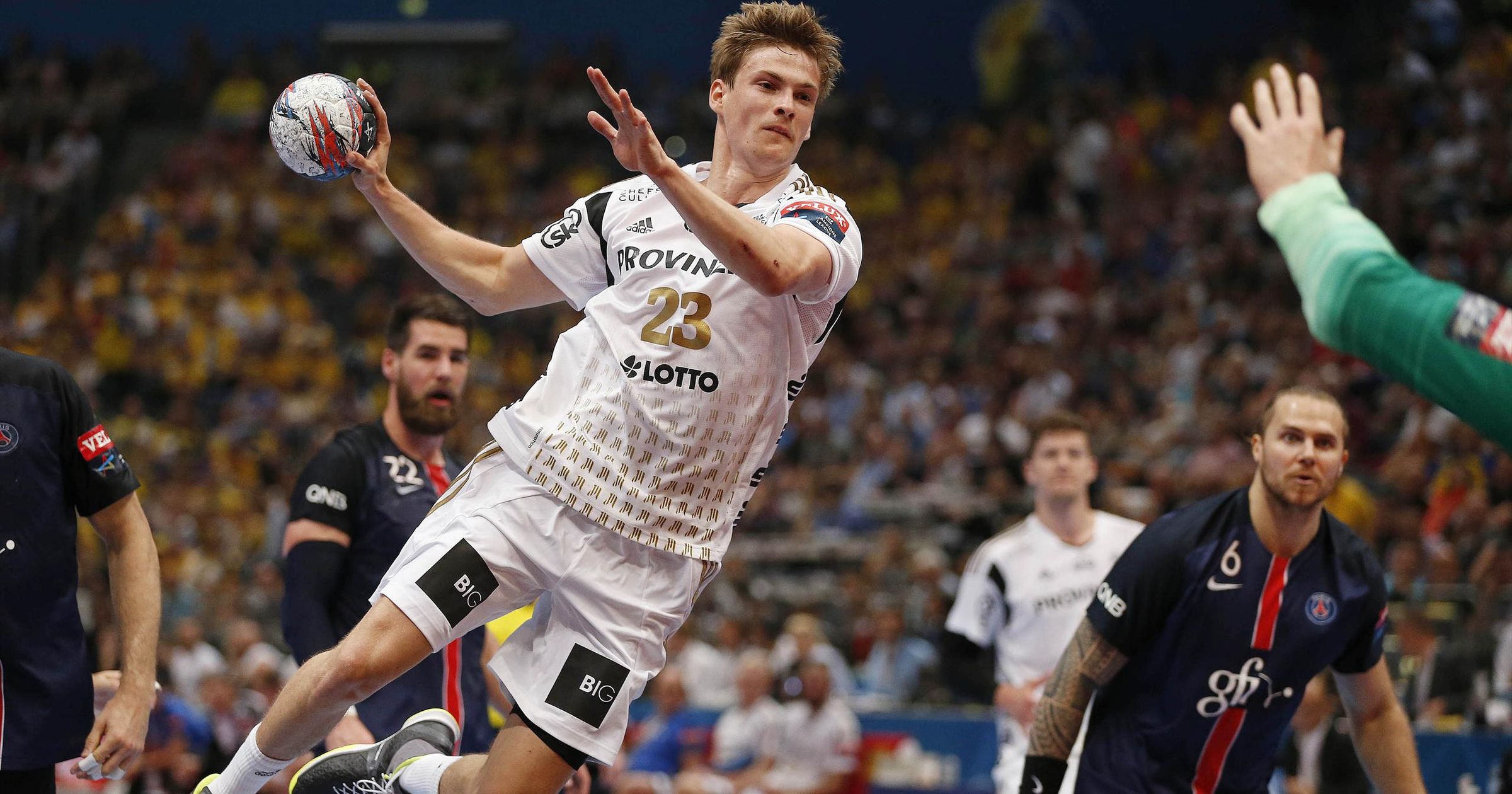Handball Champions League: Erster Erfolg für Kiel, Rhein-Neckar Löwen ...
