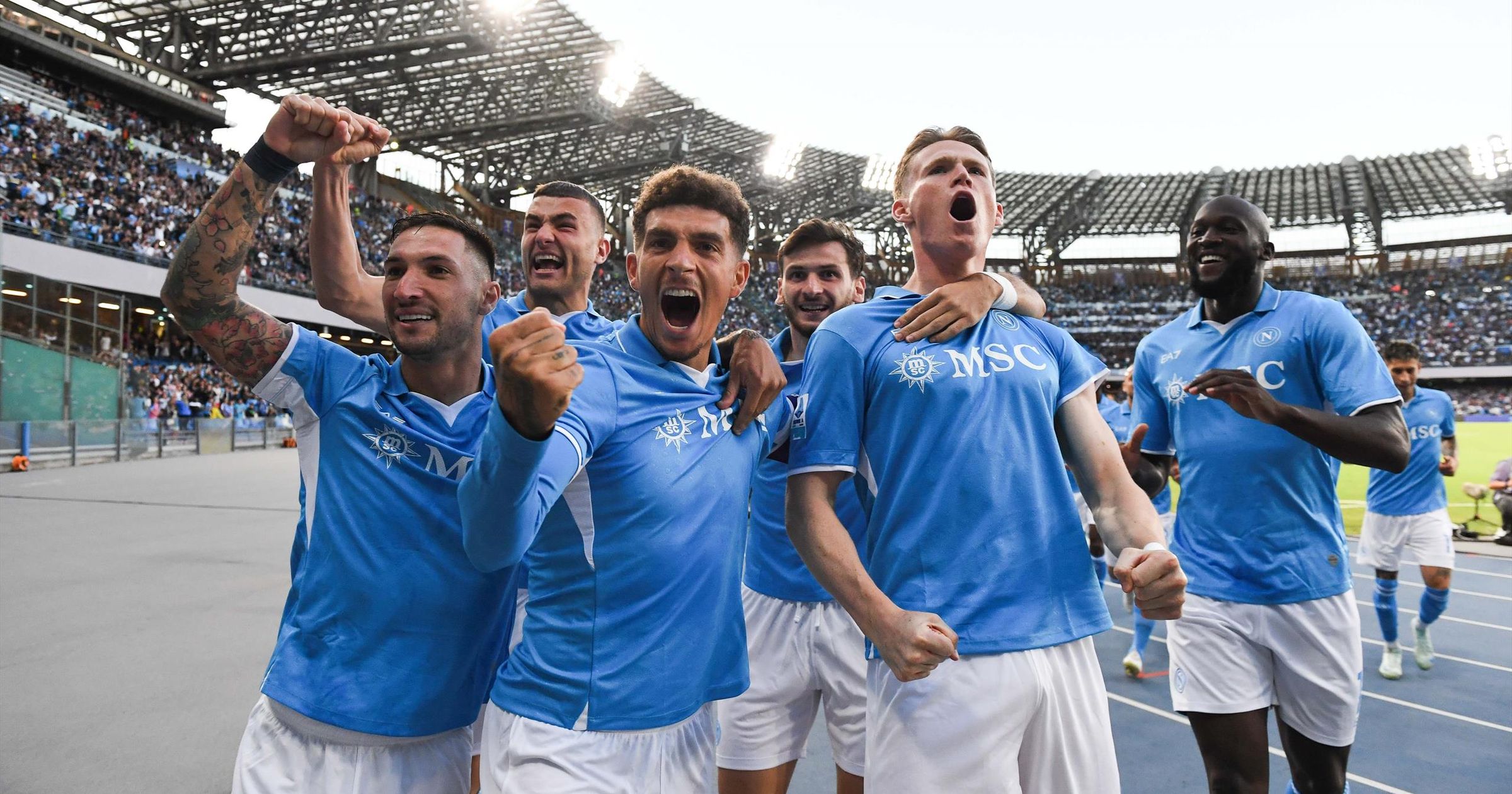 Serie A - 7e journée : Le Napoli bat Côme et conforte sa première place ...