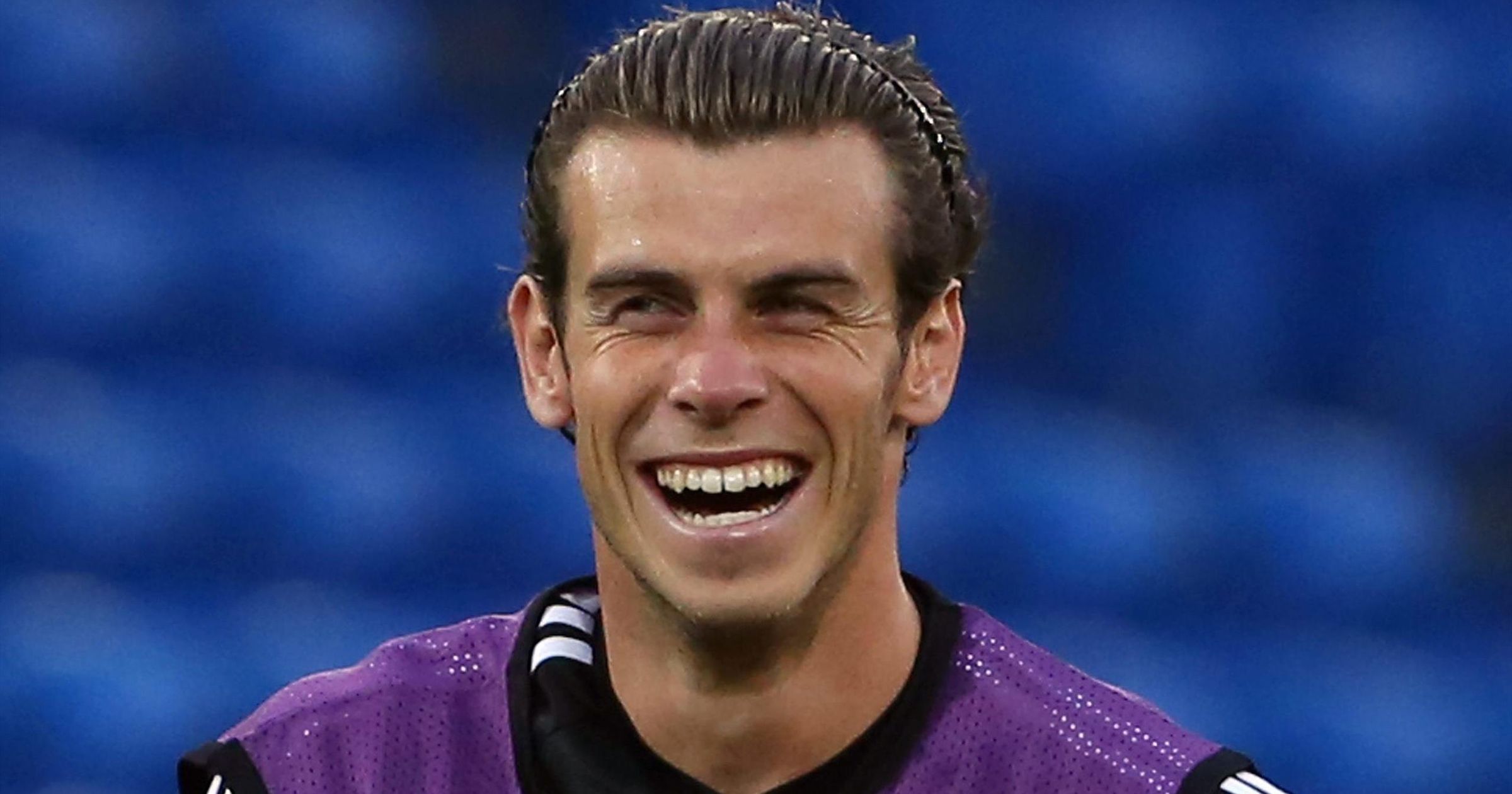 Bale deja dos entradas para la final en una estatua de Cardiff - Eurosport