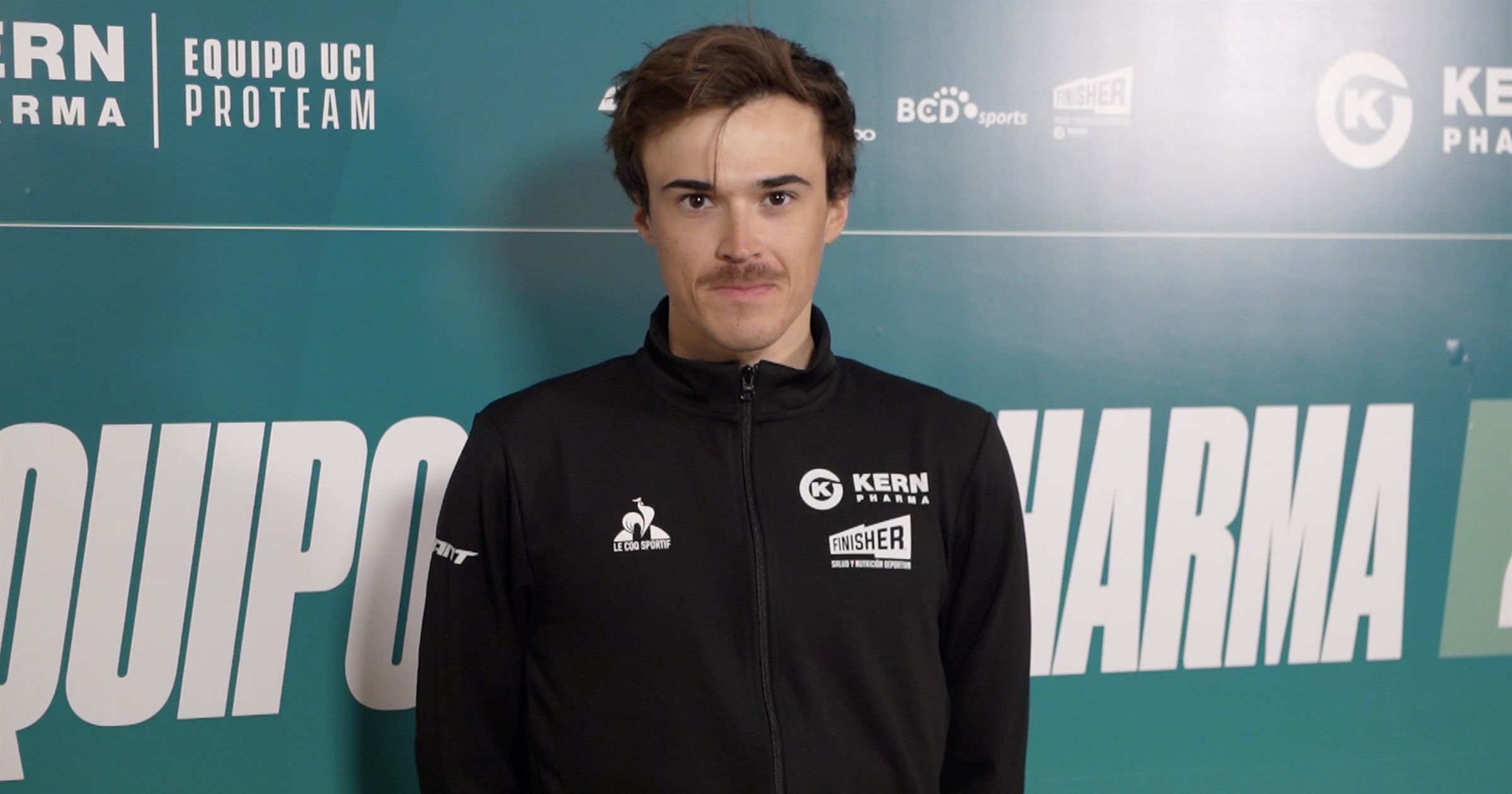 Urko Berrade, en Eurosport durante la presentación del Equipo Kern ...