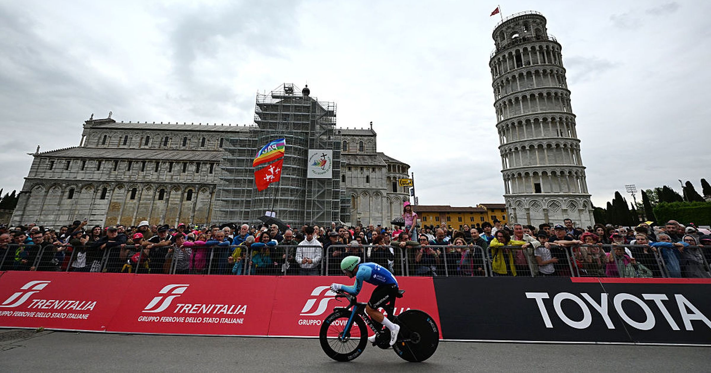 Andrea Vendrame denuncia il pubblico del Giro: "Al termine della ...