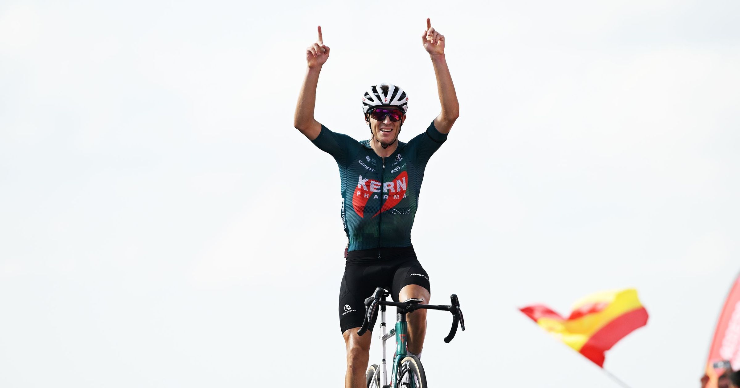 Vuelta 2024: Pablo Castrillo feiert den größten Sieg des Teams Kern ...