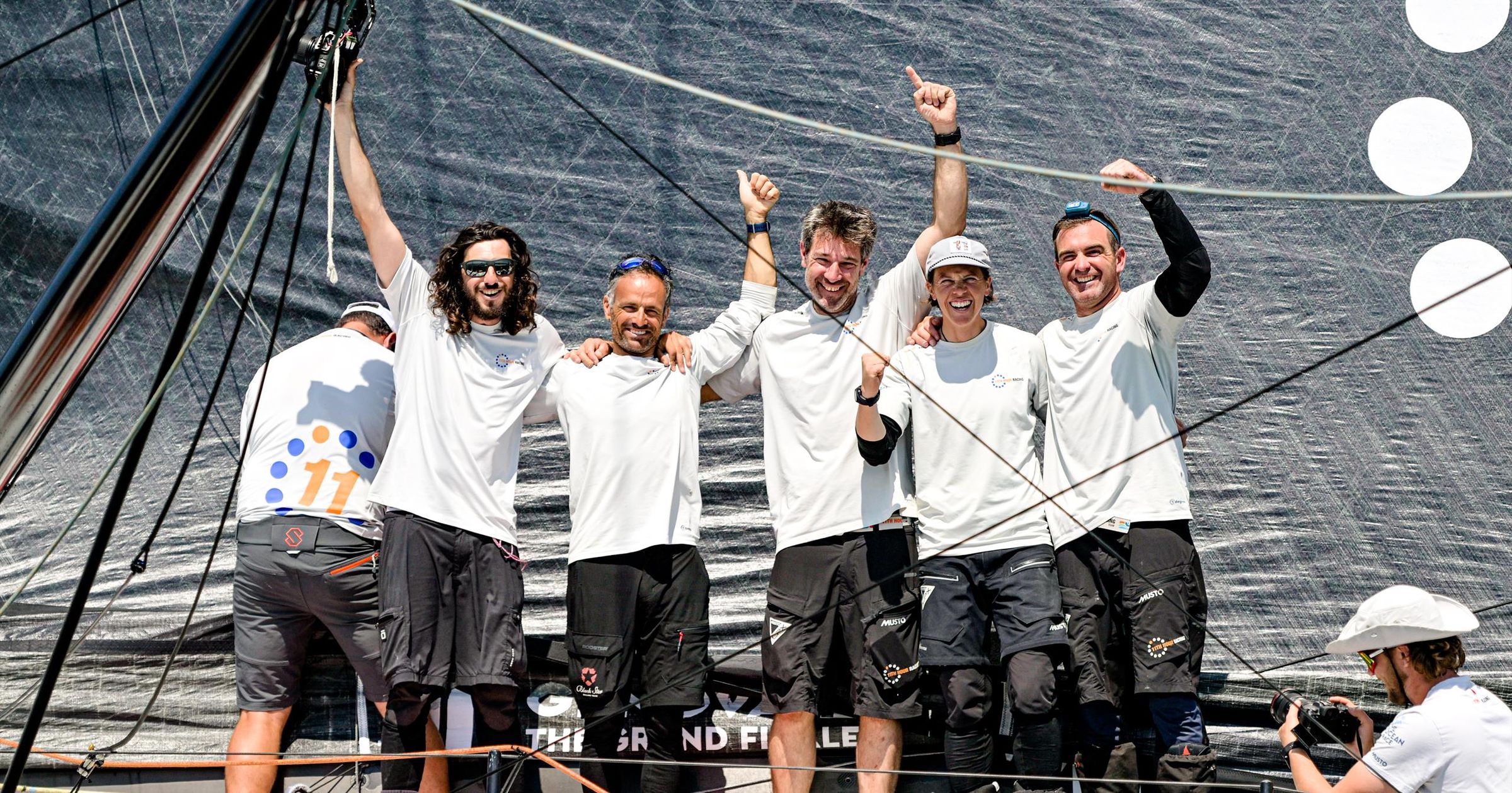 The Ocean Race 2022-23: 11th Hour Racing Team gewinnt in Den Haag ...