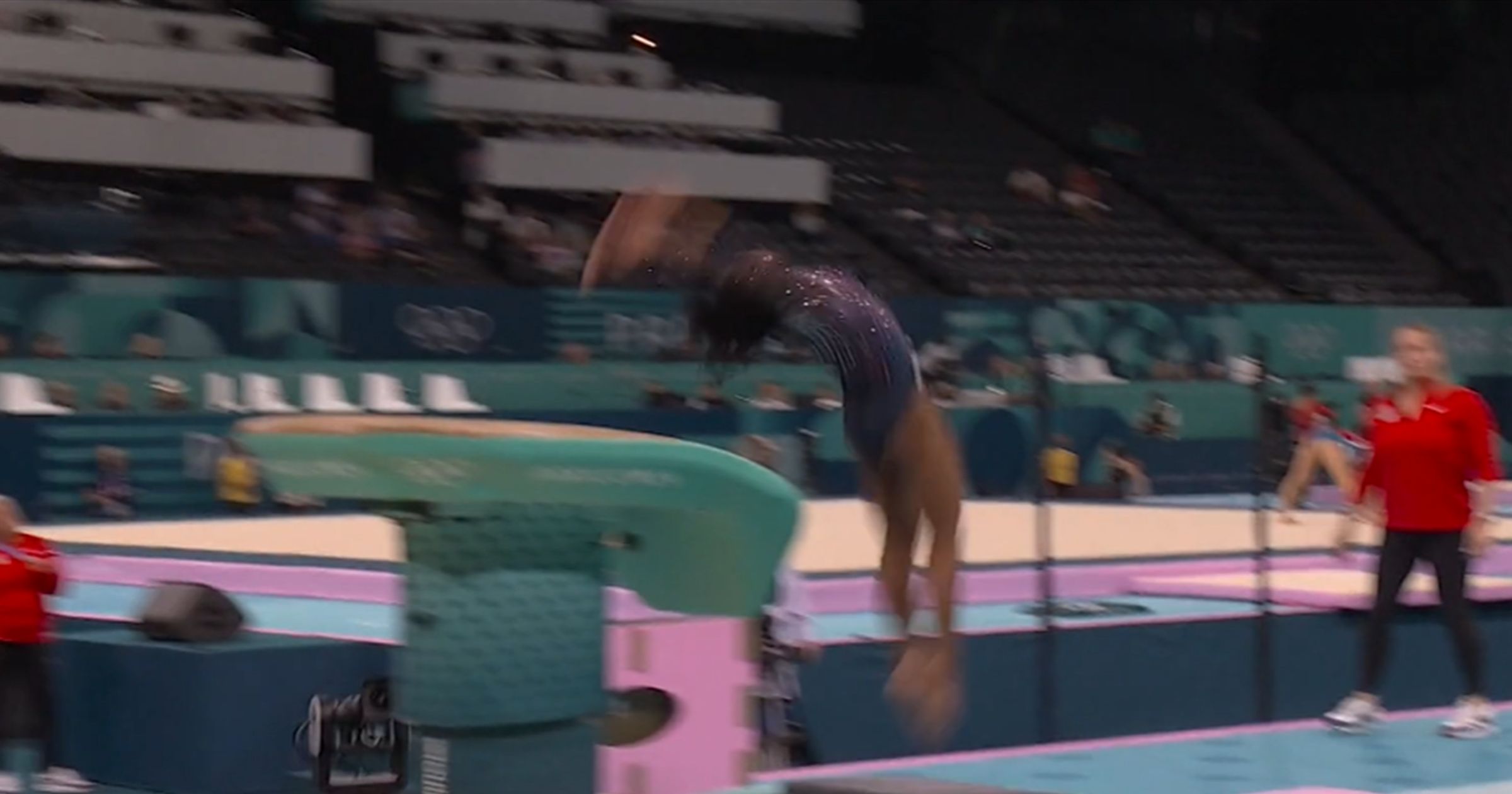 Olympia 2024 in Paris: Simone Biles steht Signature-Sprung im Training ...