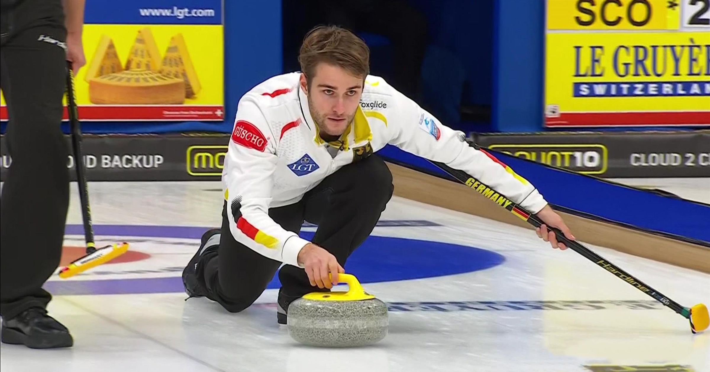 Curling-EM: Deutschland behält gegen die Niederlande die Nerven und ...