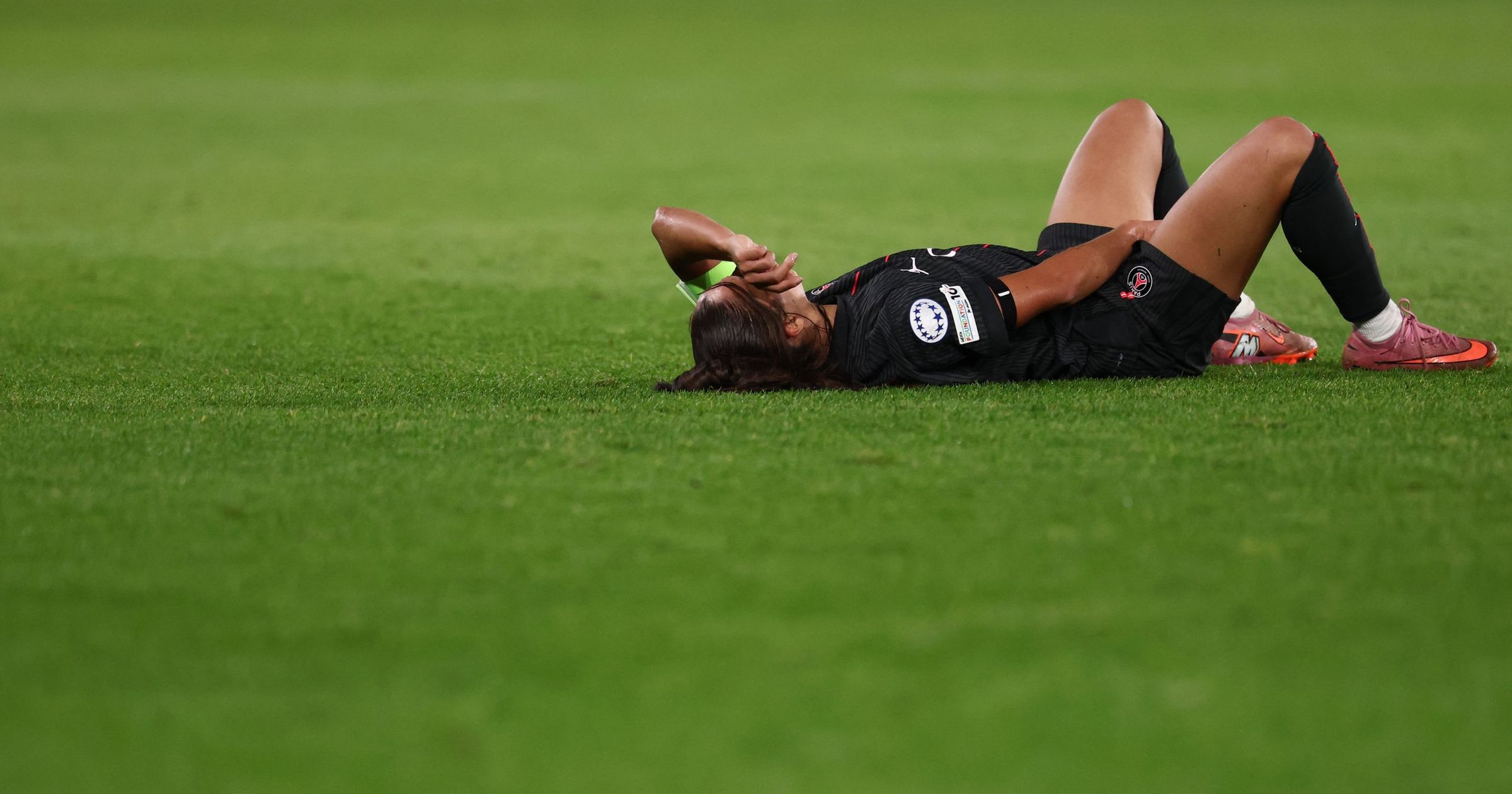 Ligue des champions féminine - échec cuisant pour le PSG, déjà éliminé après le match nul contre ...