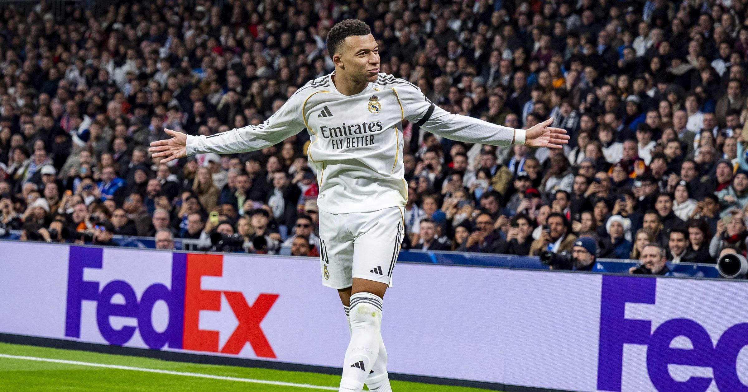 Kylian Mbappe wyrównał rekord Cristiano Ronaldo i Roberta ...