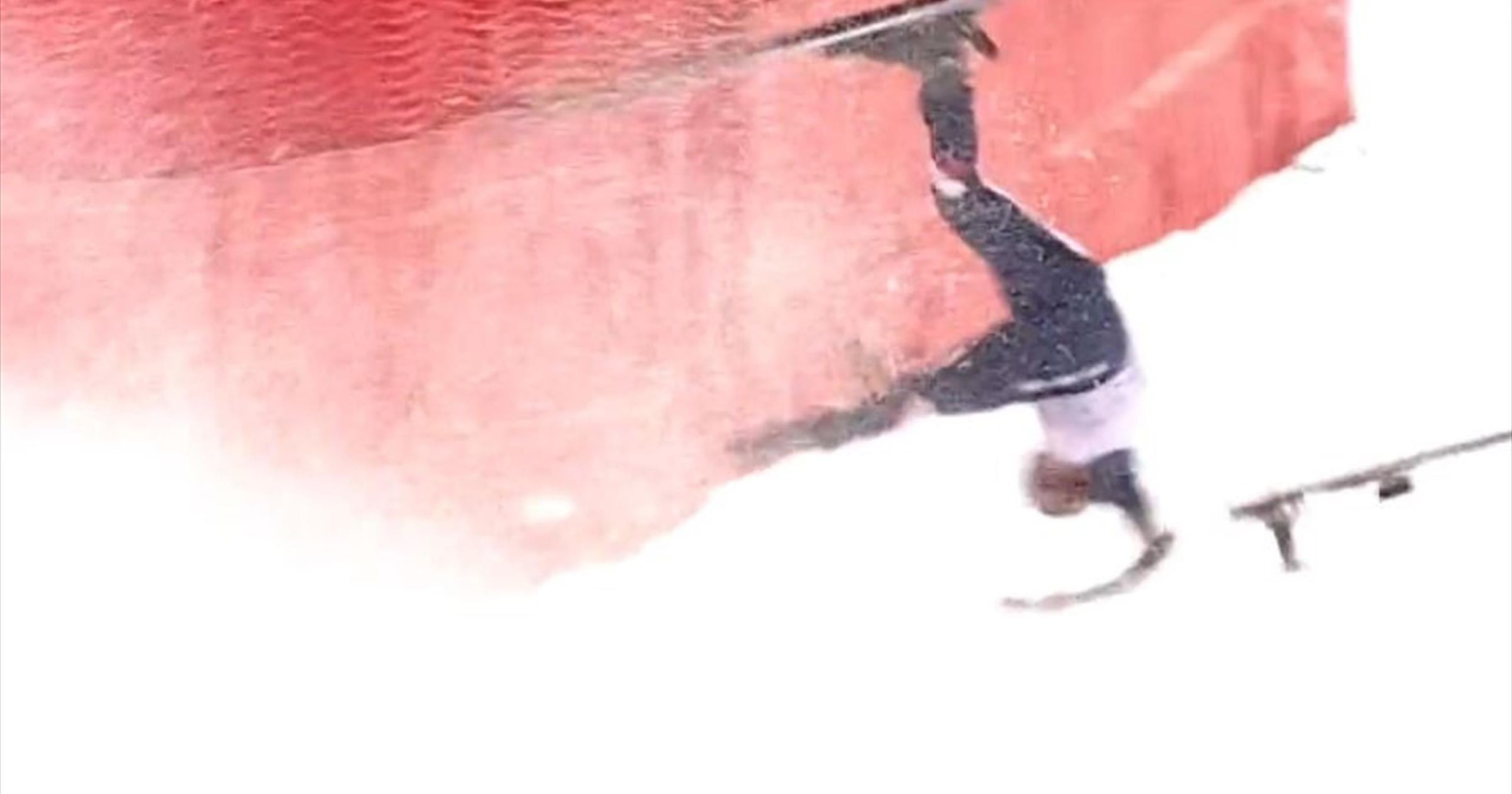 Kvitfjell: Mary Bocock überschlägt sich bei spektakulärem Crash in der ...