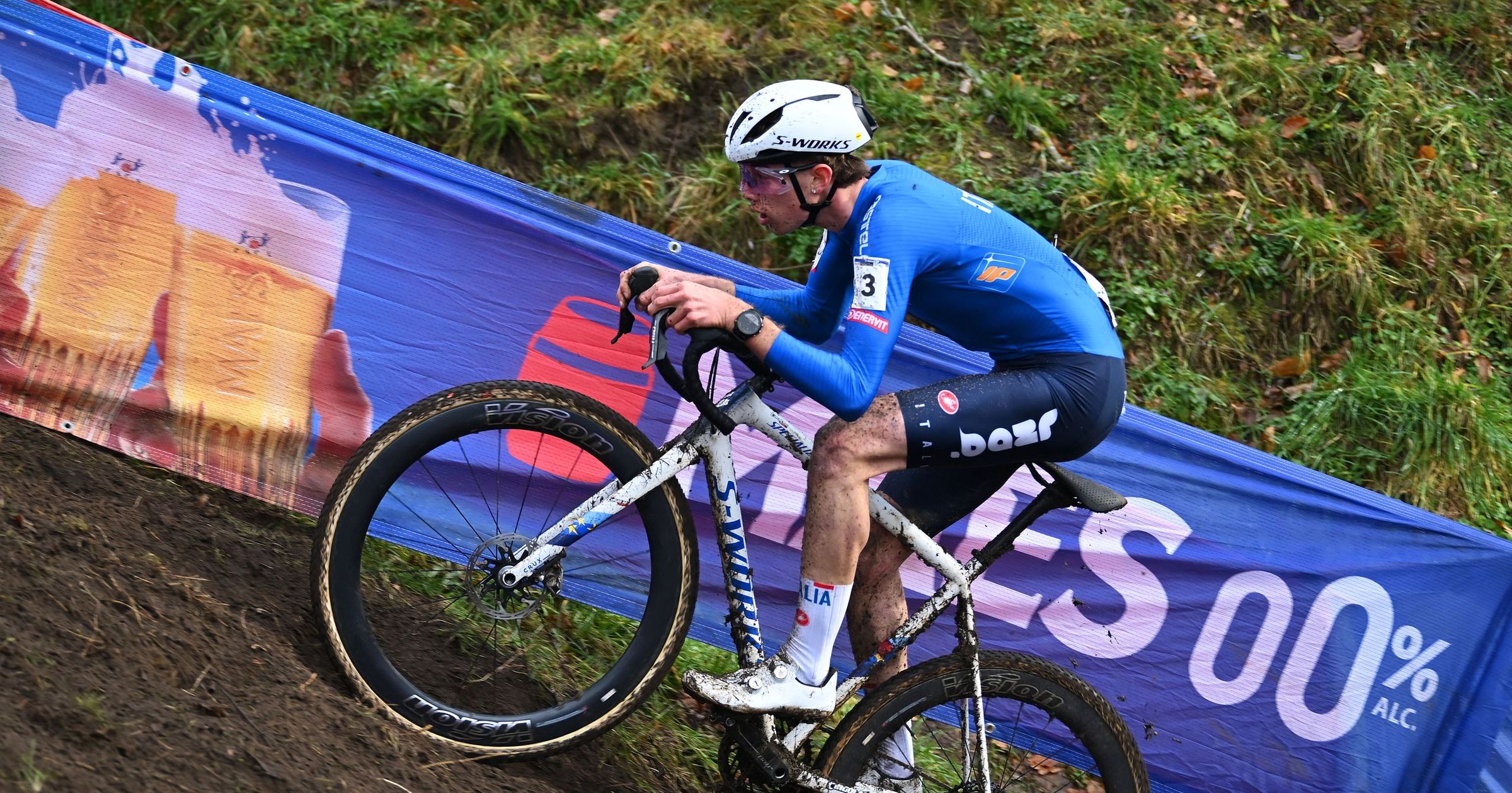 Filippo Grigolini cade due volte a un passo dall'oro! Heeren Campione ...