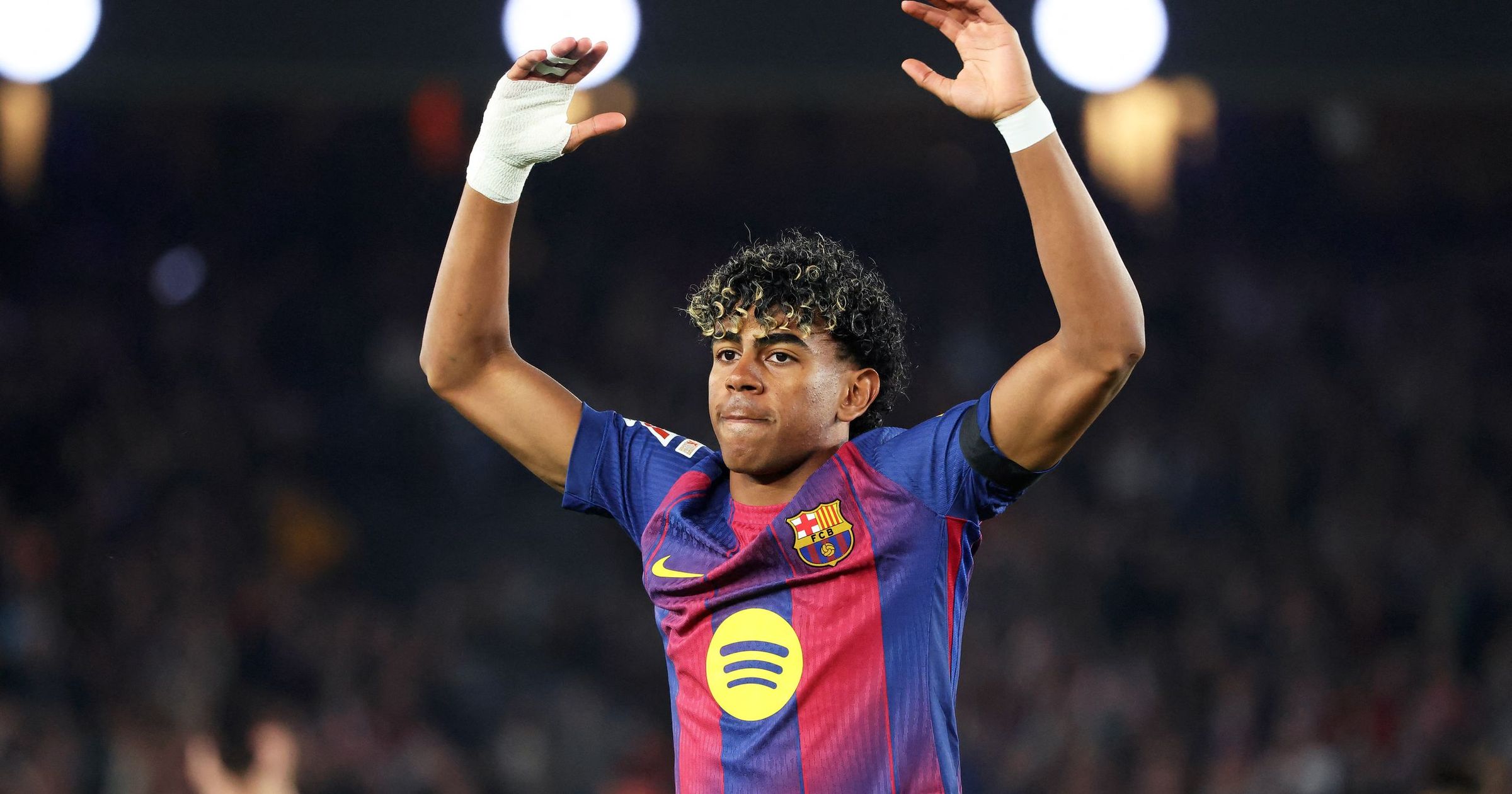 El primer mensaje de Lamine tras su lesión, roto de dolor y no habla ...