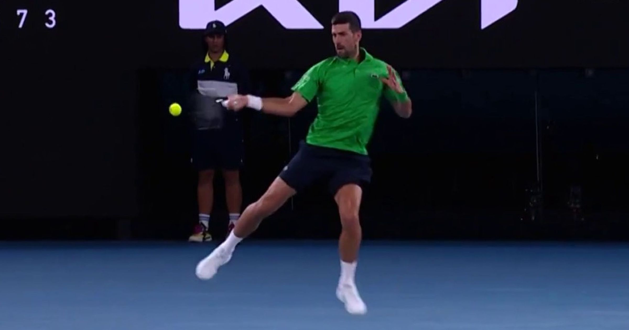 Vintage Djokovic bei den Australian Open! Serbe verwandelt ...