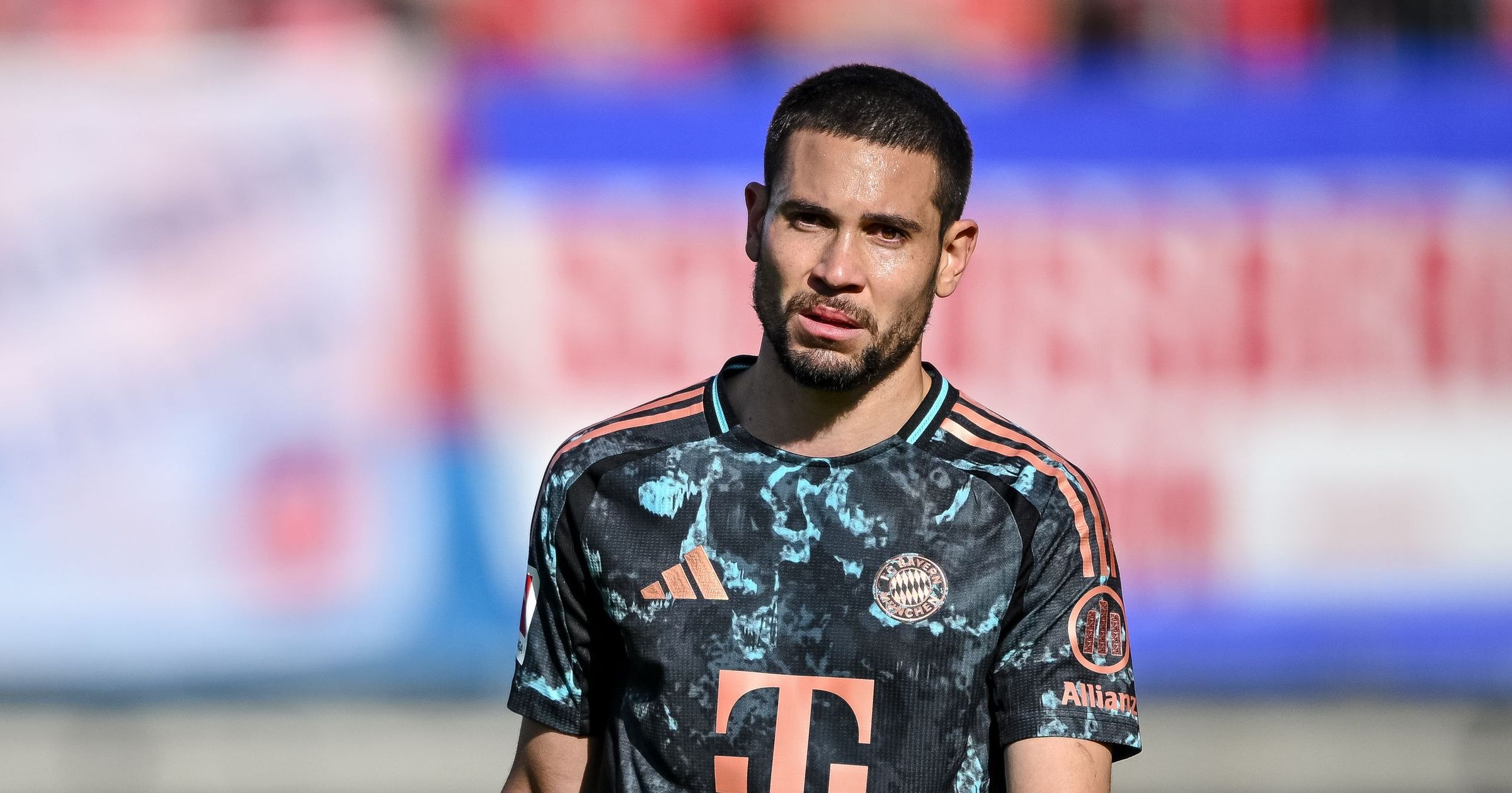 FC Bayern München mit Liste potenzieller Abgänge: Raphael Guerreiro ...